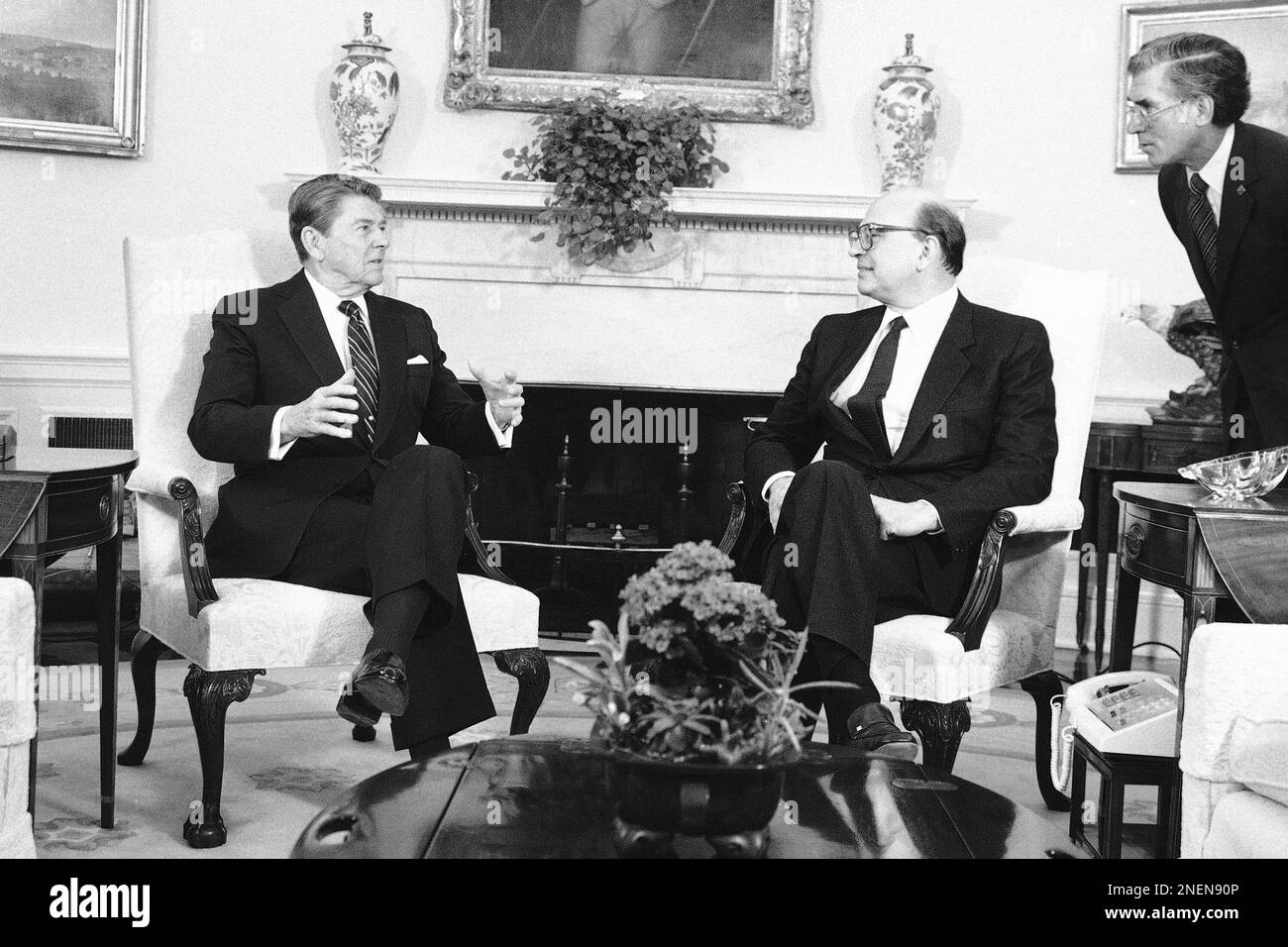 U.S. President Ronald Reagan gestures while talking with Italian Prime ...