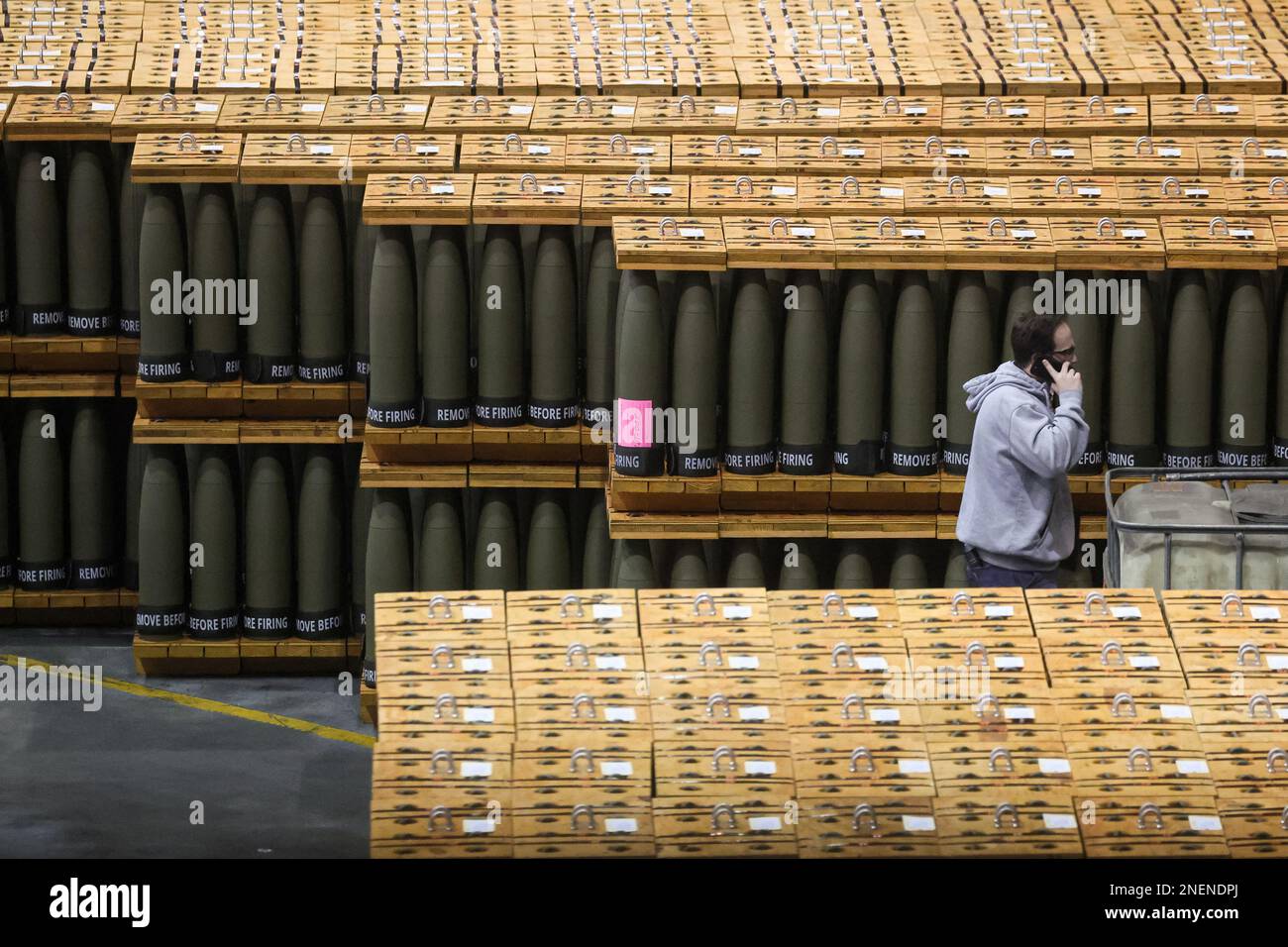 155mm shell hi-res stock photography and images - Alamy