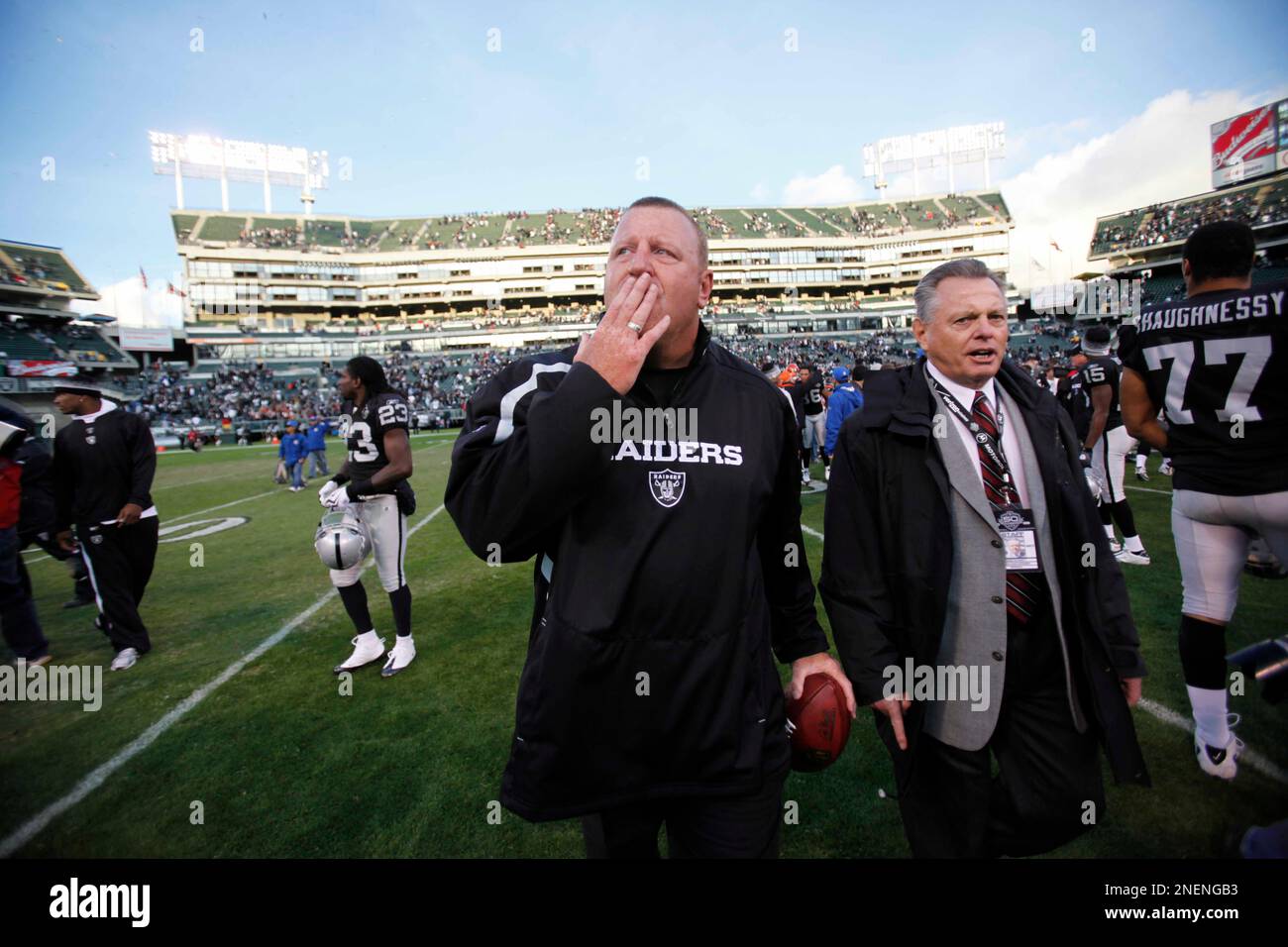 Oakland Raiders head coach Tom Cable after an NFL football game against ...
