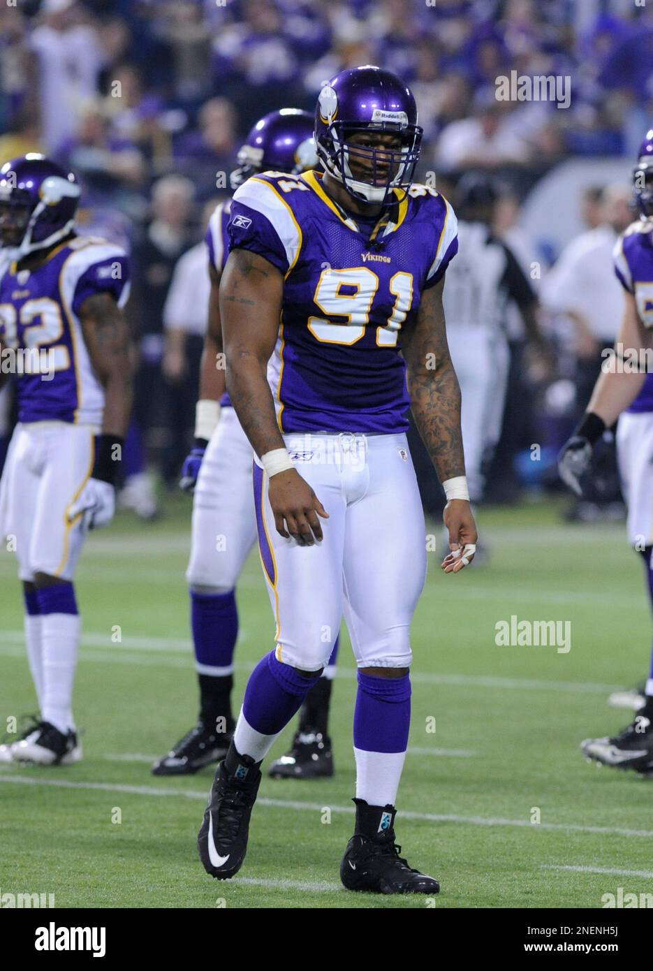 Minnesota Vikings defensive end Ray Edwards in an NFL football game ...