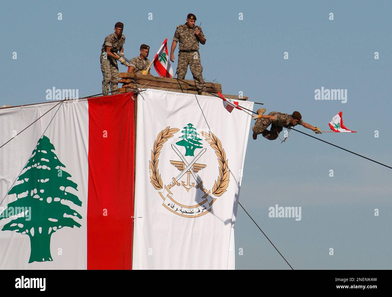 Lebanese special forces army soldiers show their skill during a ...
