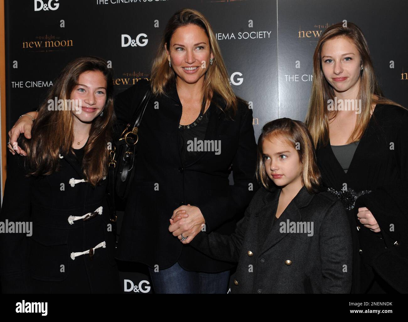 Model Jill Goodacre Connick poses with her daughters, from left, Kate ...
