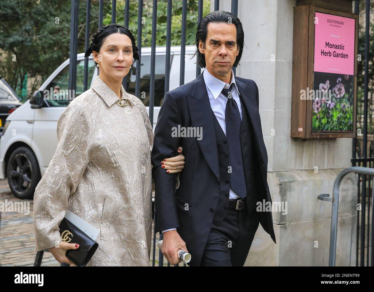 London, UK. 16th Feb, 2023. Susie Bick, Nick Cave. Mourners, friends ...