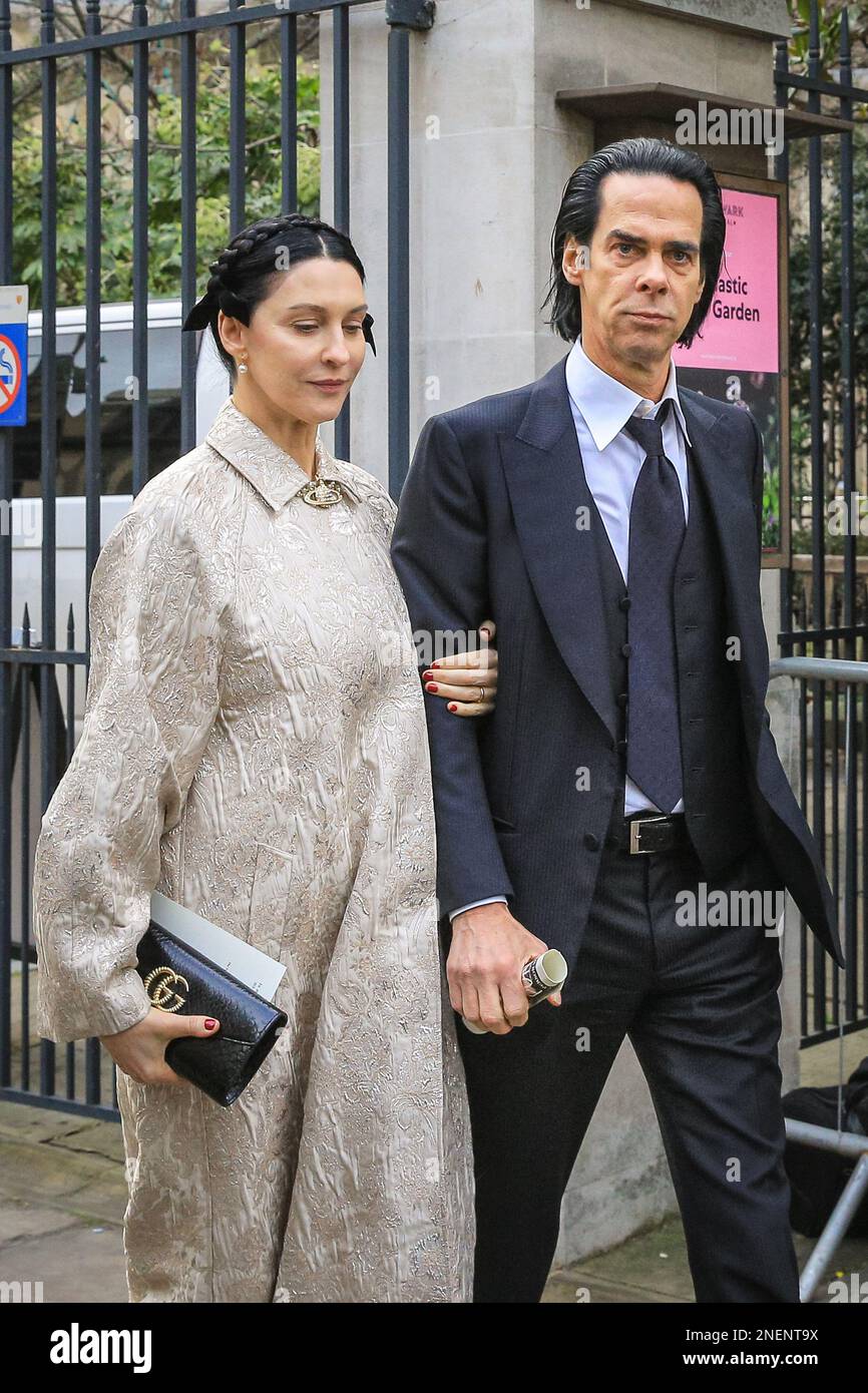 London, UK. 16th Feb, 2023. Susie Bick, Nick Cave. Mourners, friends ...