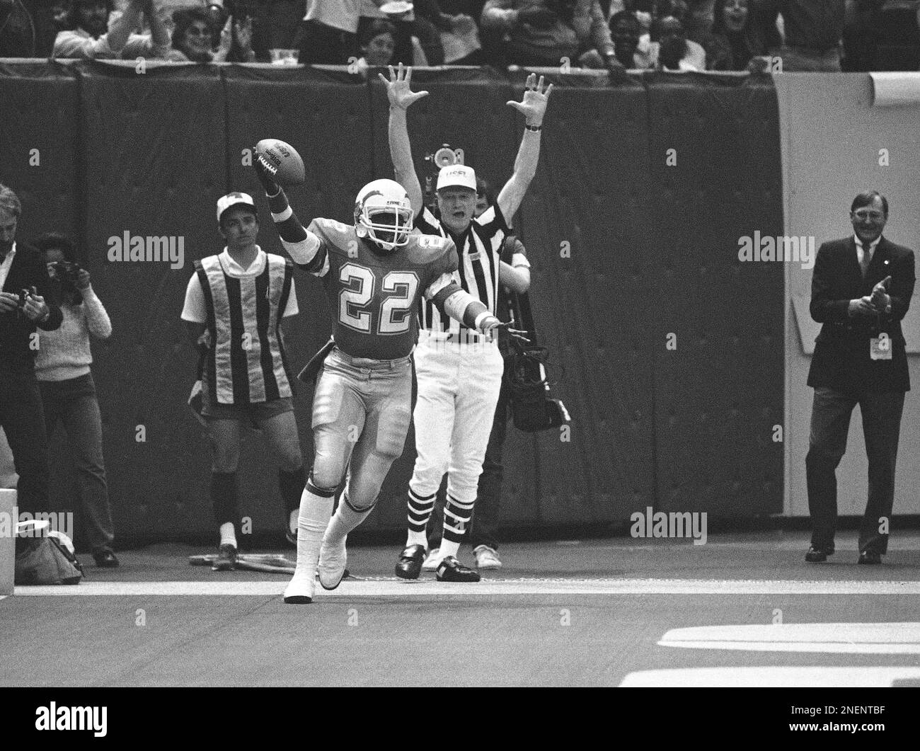 Professional sportsperson holding competition sport sportswear Black ...