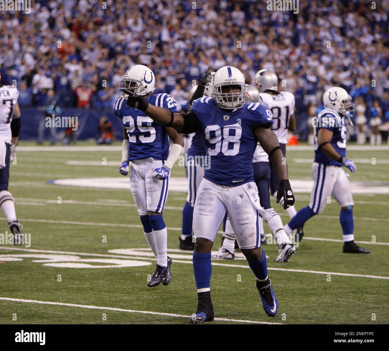 Robert Mathis Sacking Tom Brady