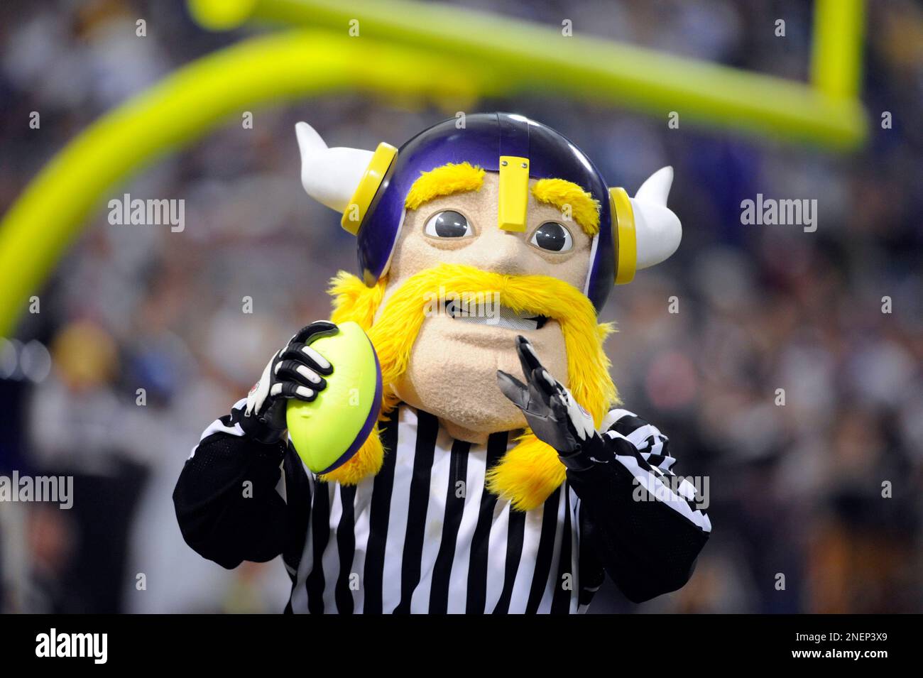 Viktor Vikings Mascot