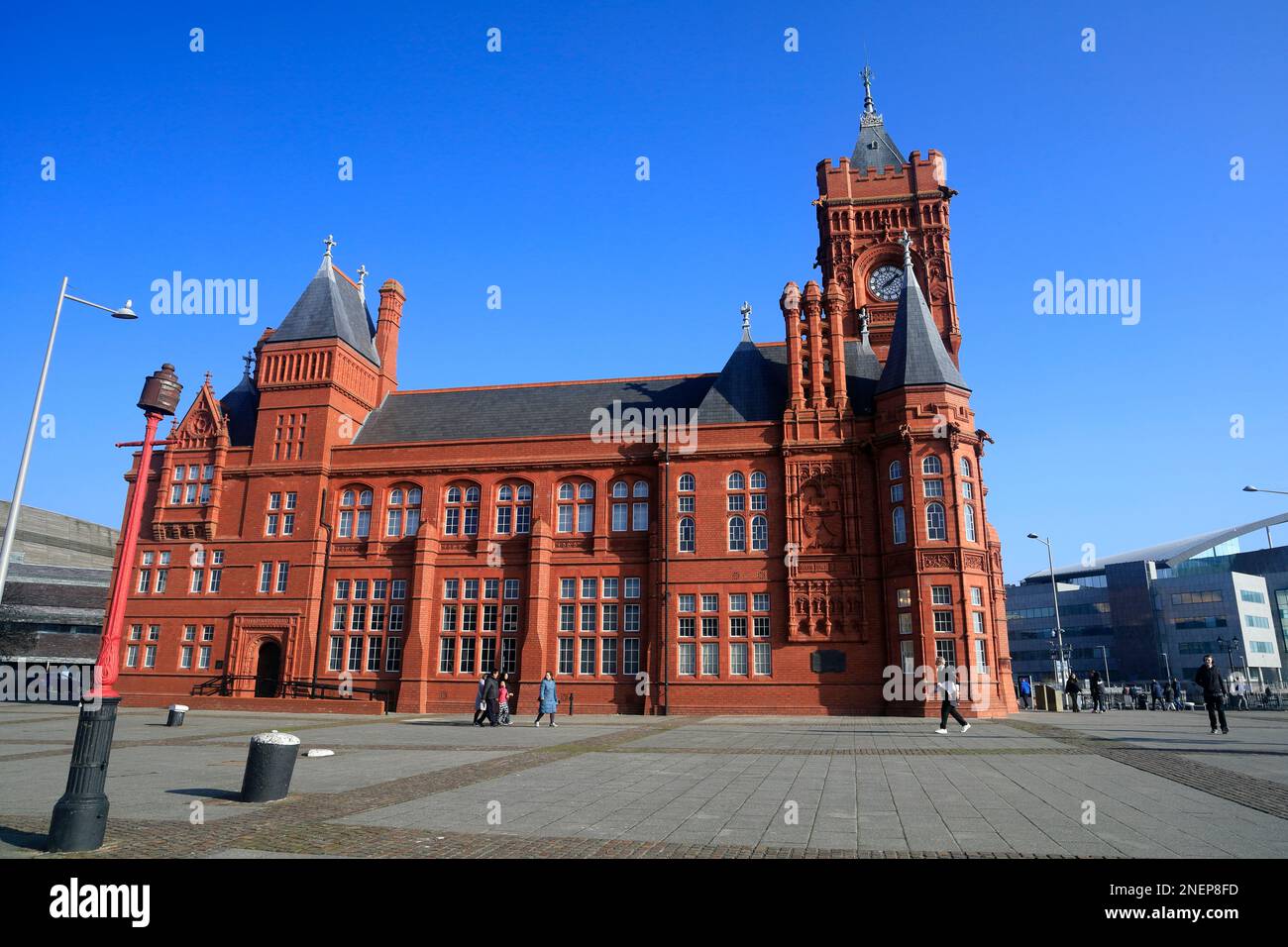Pierhead building cardiff bay hi-res stock photography and images - Alamy