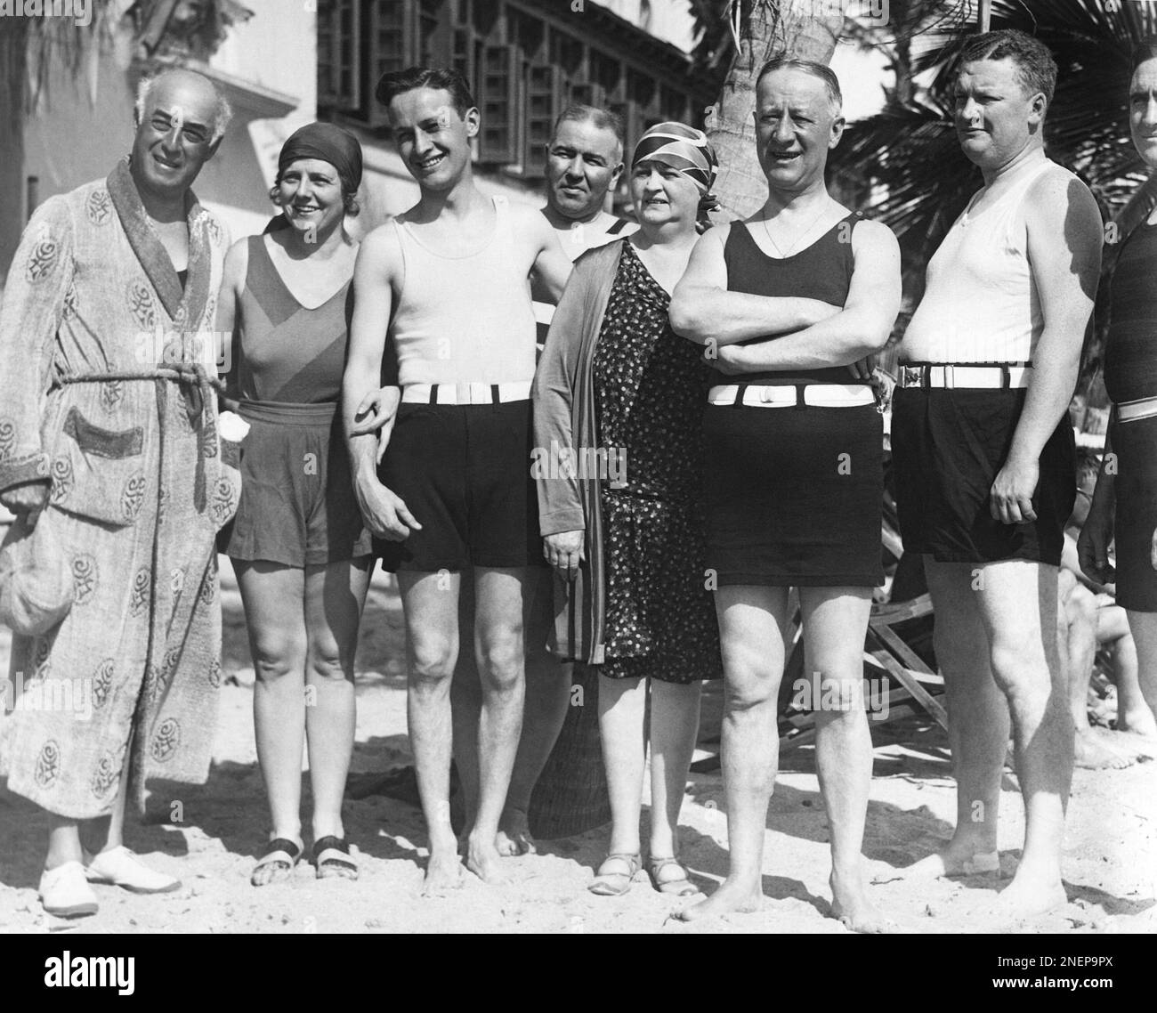 Al Smith, former governor of New York, and his family and two friends ...