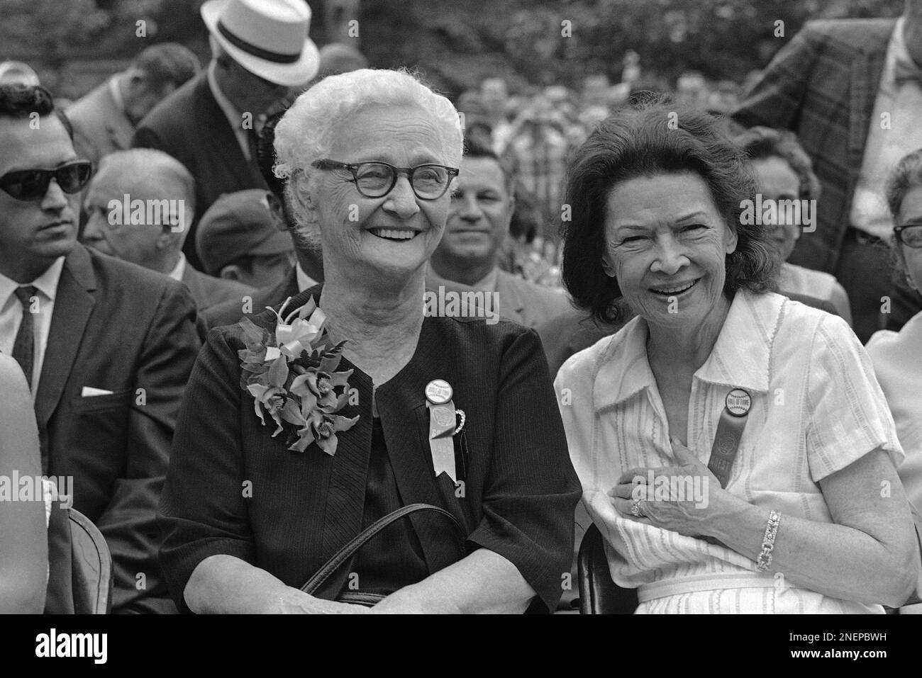 While Stan Musial was being inducted into the Baseball Hall of Fame ...