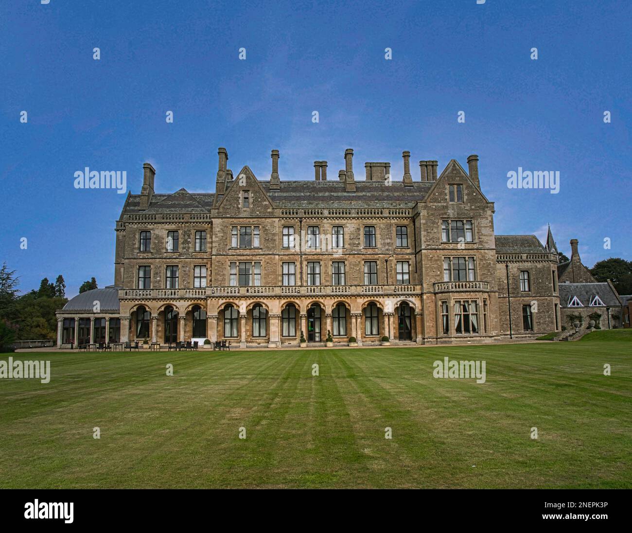 Walton hall hi-res stock photography and images - Alamy