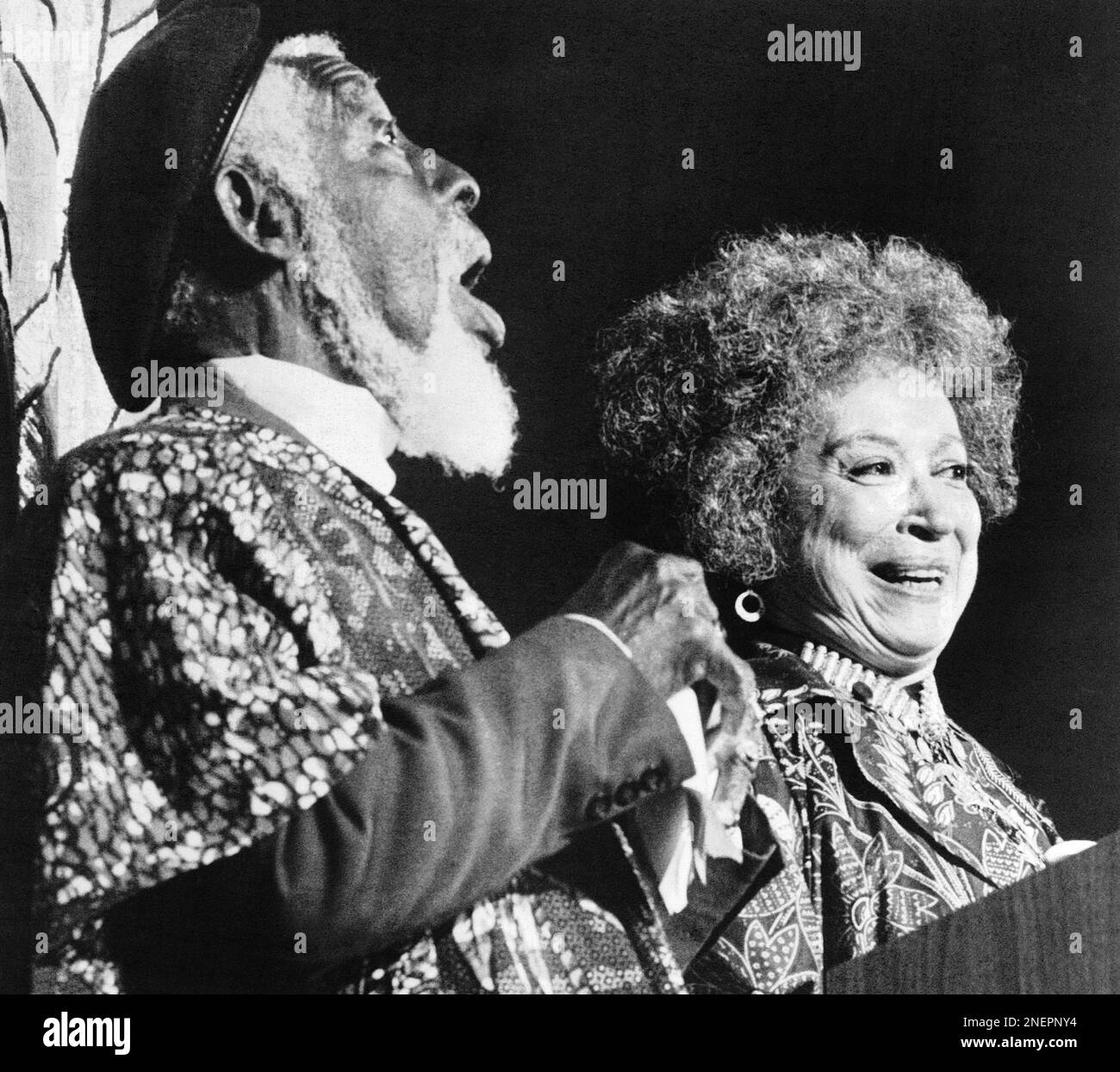 Veteran actor Clarence Muse, left, ex-officio patriarch of the Fourth ...