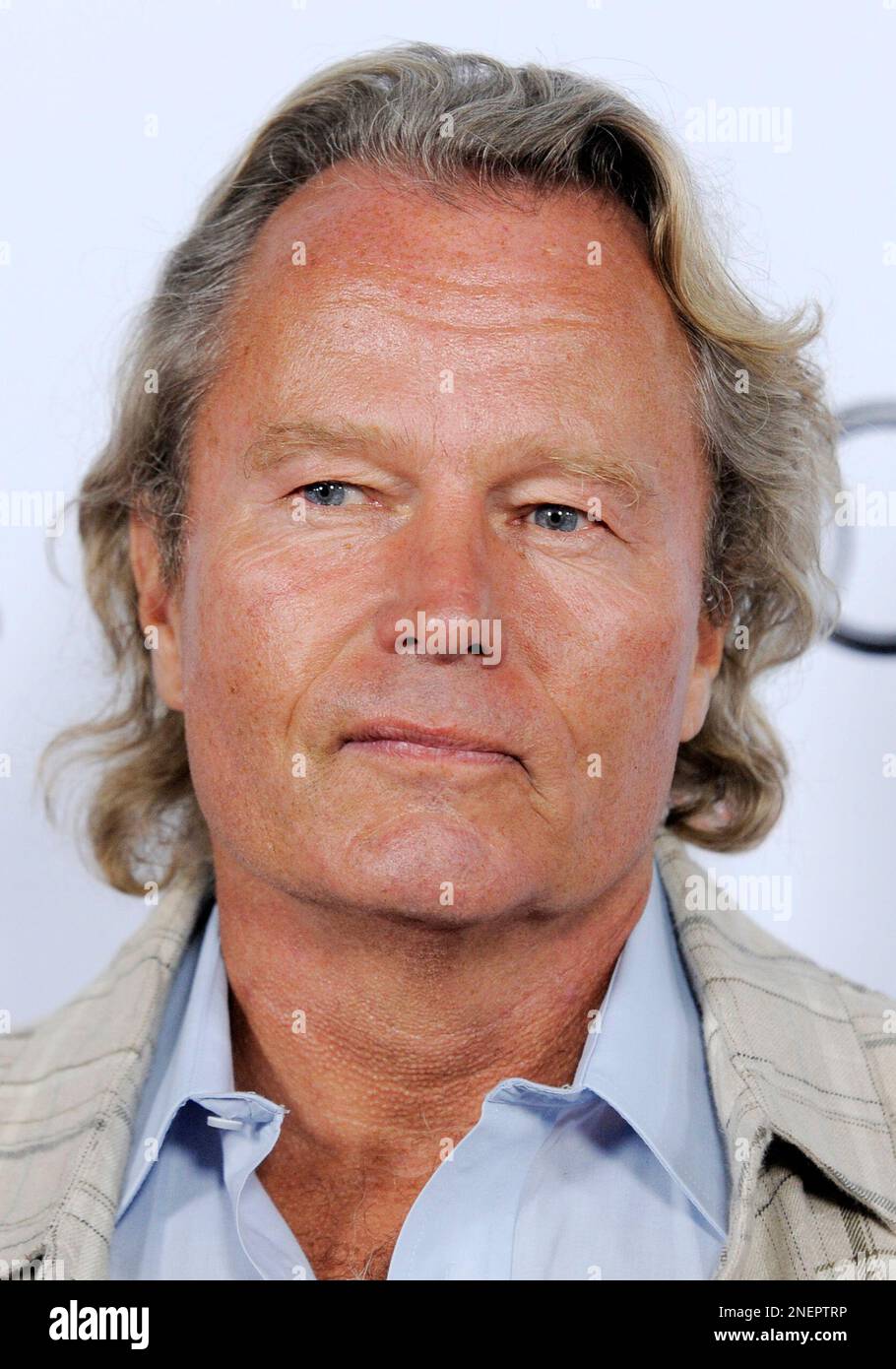 Actor John Savage arrives at the premiere of the film "Everybody's Fine ...