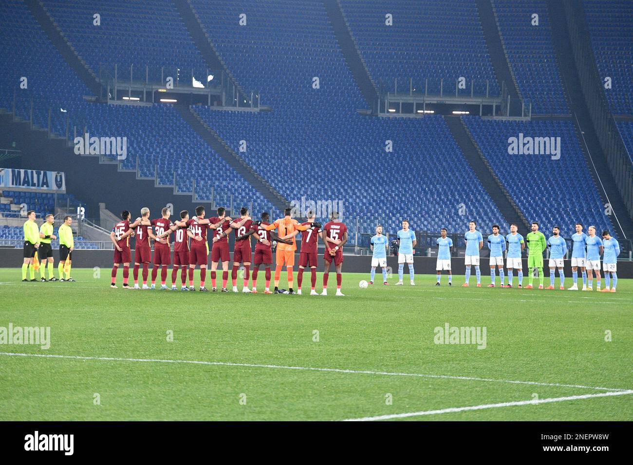 minute of silence in memory of the victims of the earthquake in Turkey ...