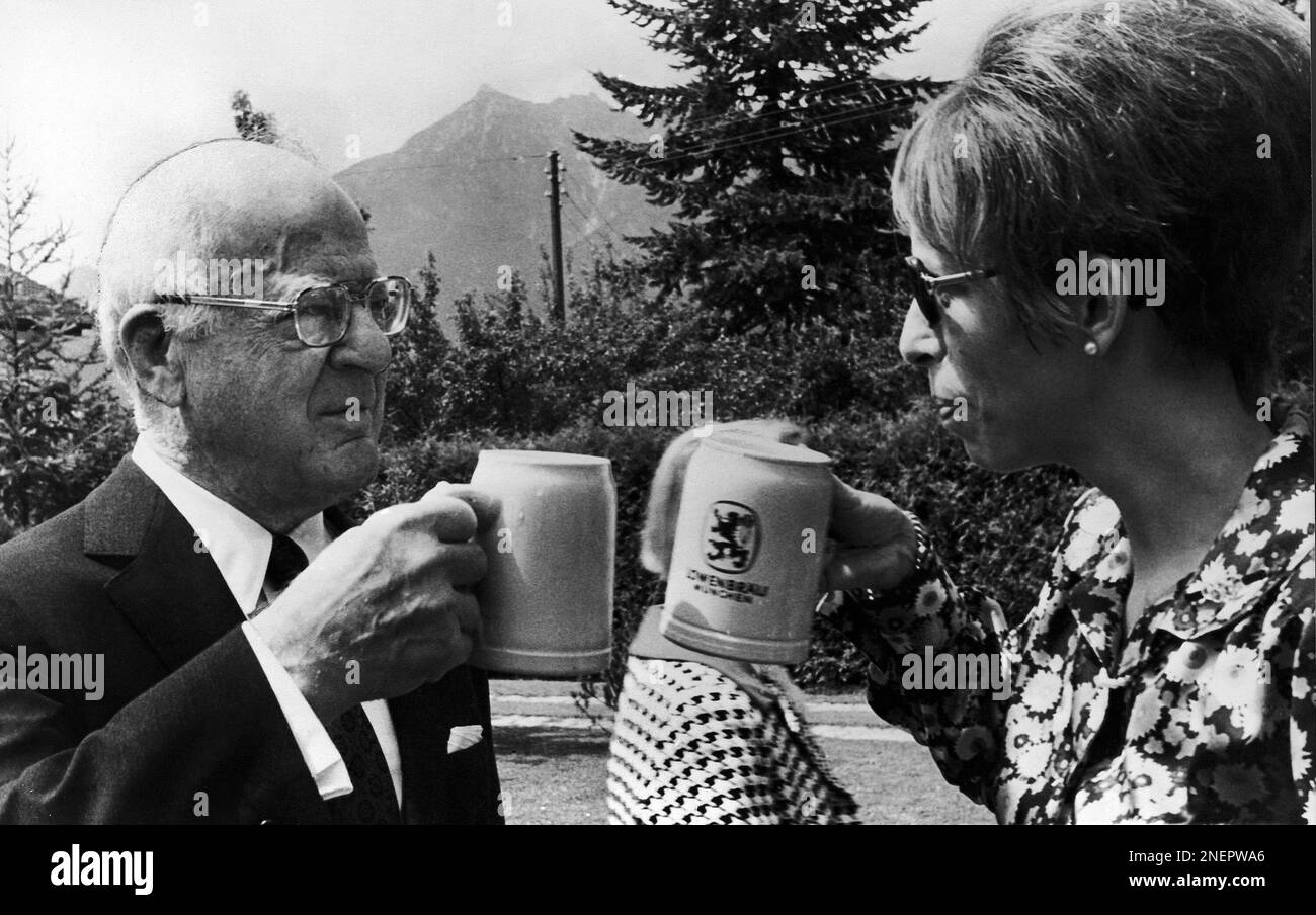 One of the last pictures of former International Olympic Committee ...