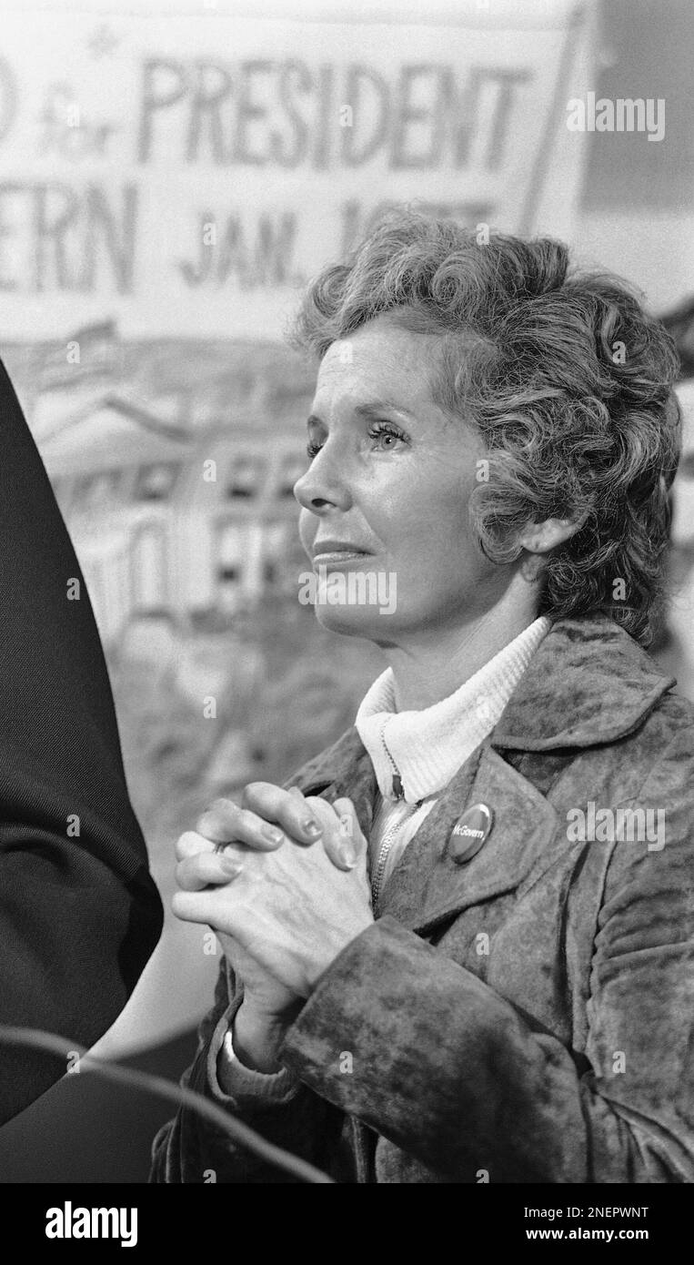 Eleanor McGovern, wife of Democratic presidential hopeful Sen. George ...