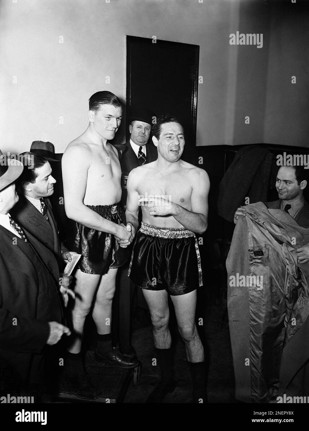 Tommy Farr, visiting Welshman, left, is shown as he met Max Baer ...