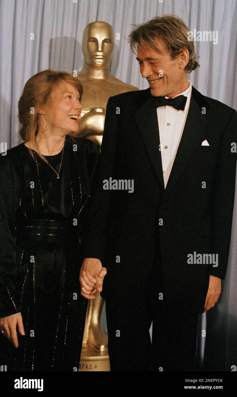 Actor Peter O?Toole shown with Actress Sissy Spacek who won Oscar for ...