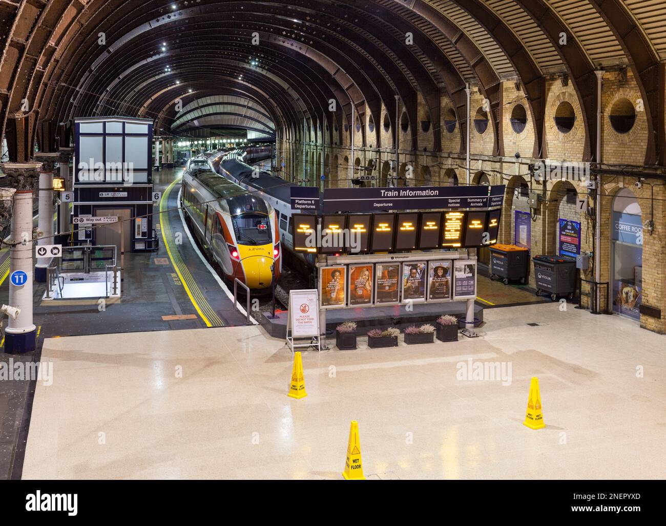 03/01/2023 York railway station, the LNER Azuma had just arrived with ...