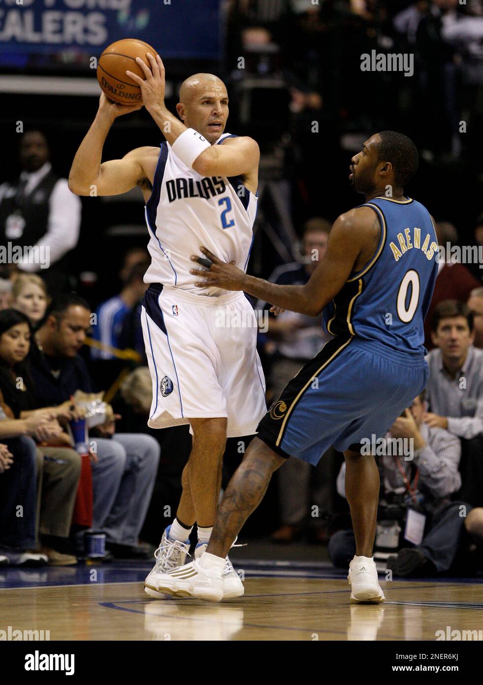 Dallas Mavericks guard Jason Kidd (2) and Washington Wizards guard ...
