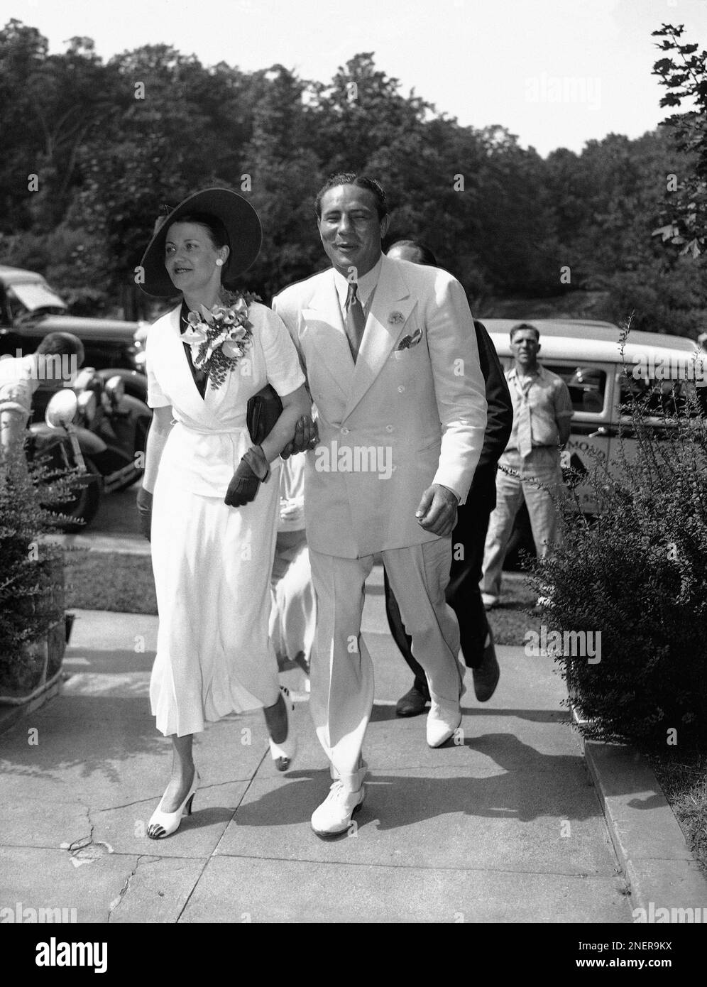 Max Baer, former heavyweight boxing champion and his brand wife, the ...