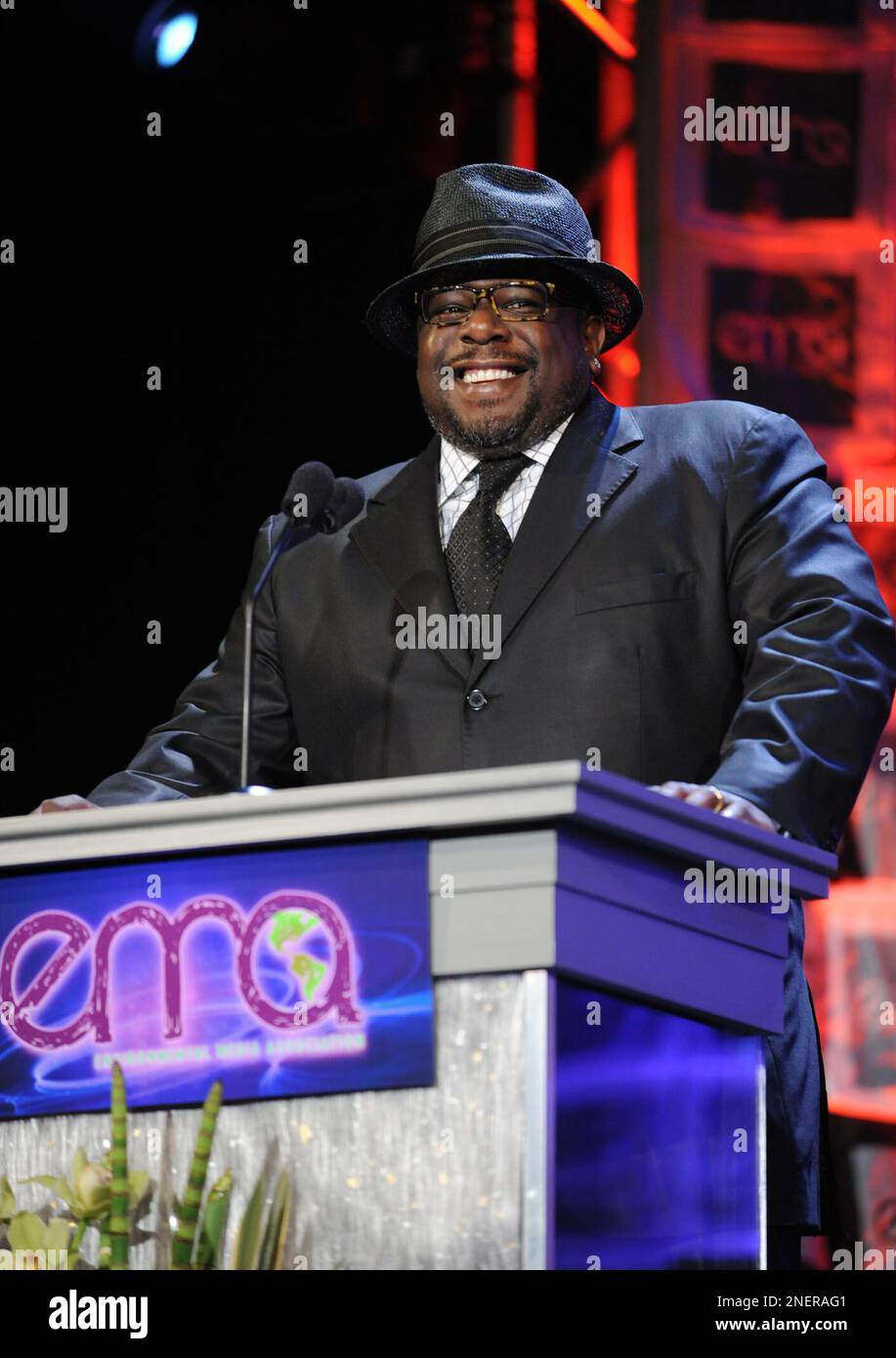 Comedian/show host Cedric the Entertainer speaks on stage during the ...