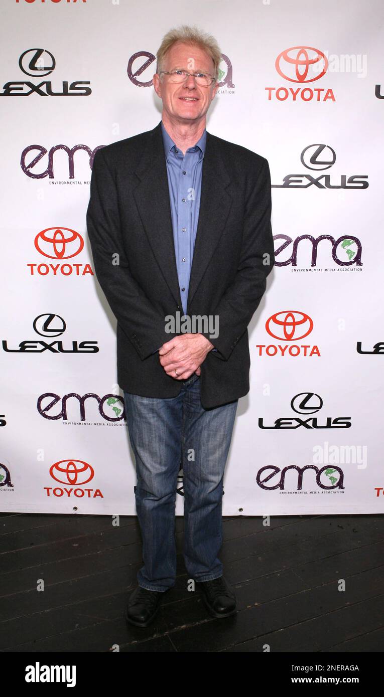 Actor Ed Begley Jr. poses backstage at the 20th Anniversary ...