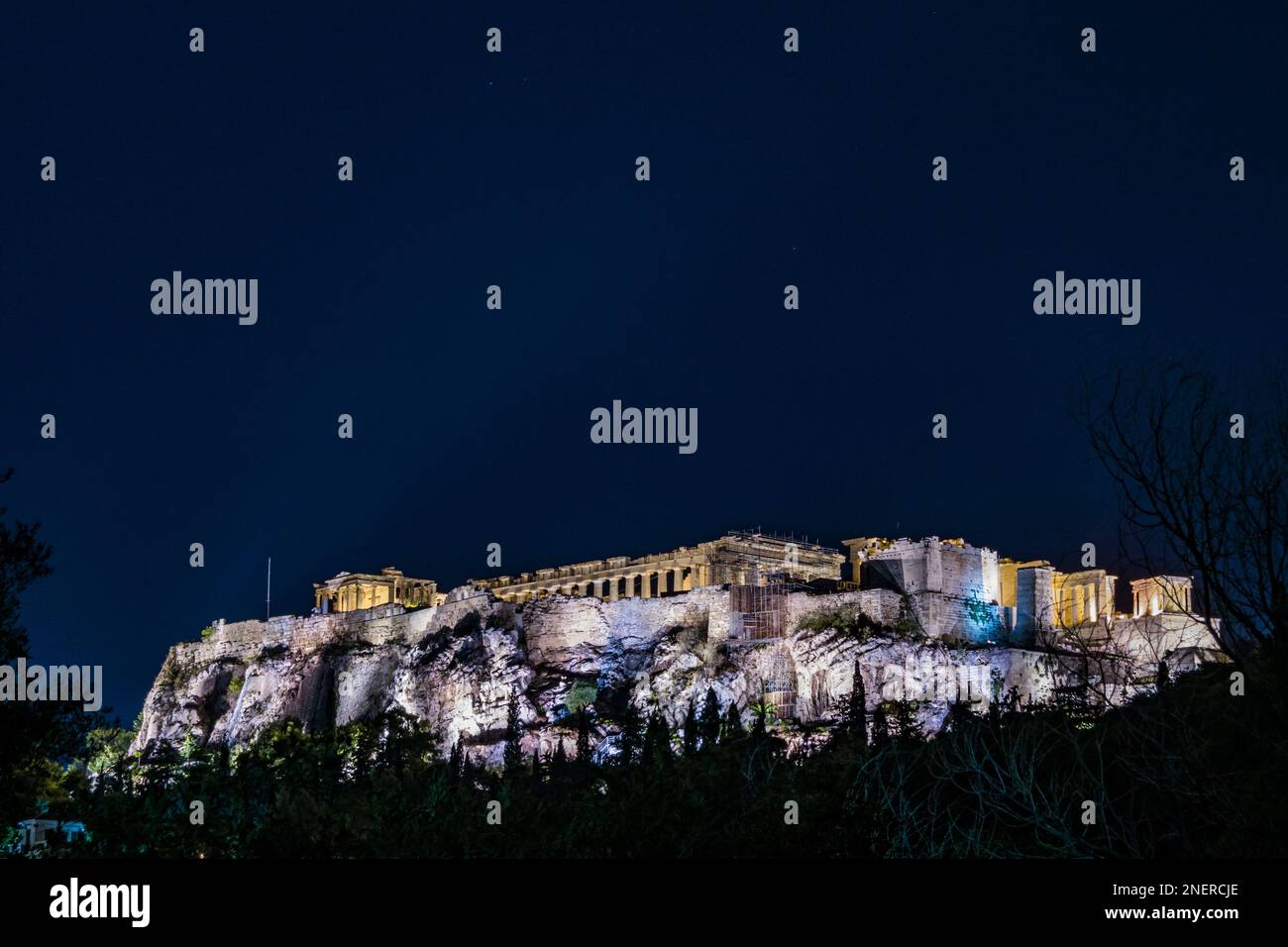 Night at acropolis hi-res stock photography and images - Alamy