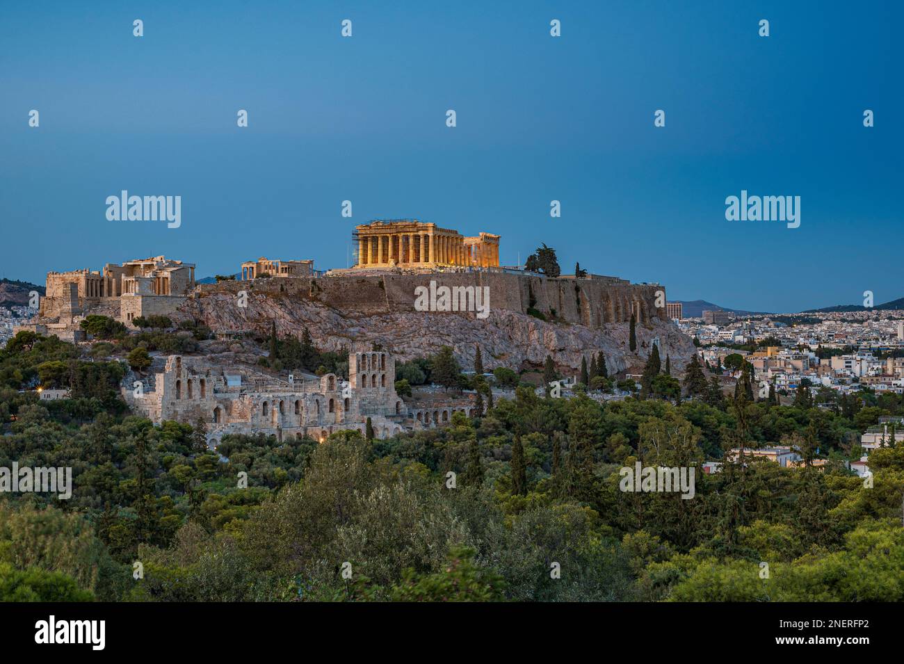 Acropolis of athens night hi-res stock photography and images - Alamy