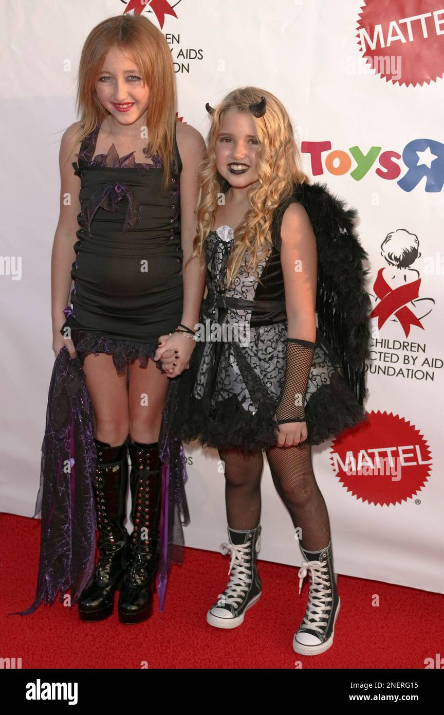 Noah Cyrus And Emily Grace