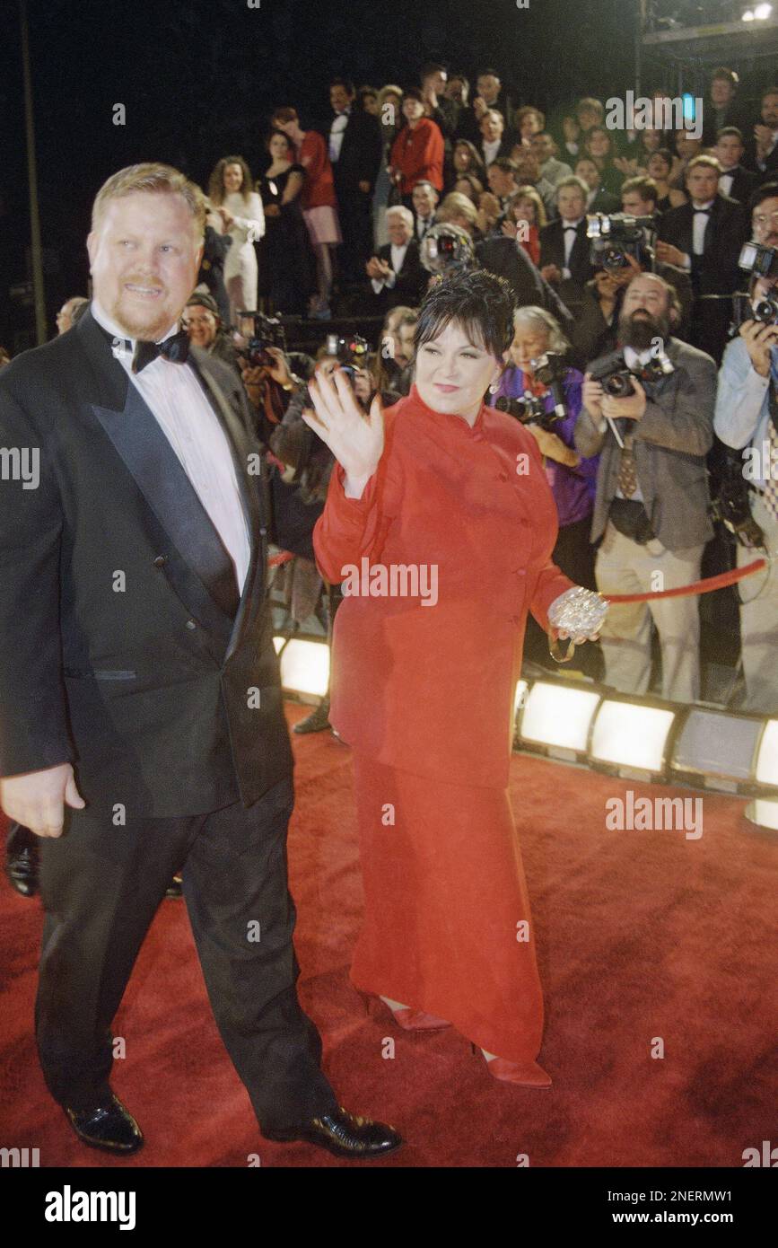 Actress Roseanne arrives at the 11th annual American Comedy Awards in ...
