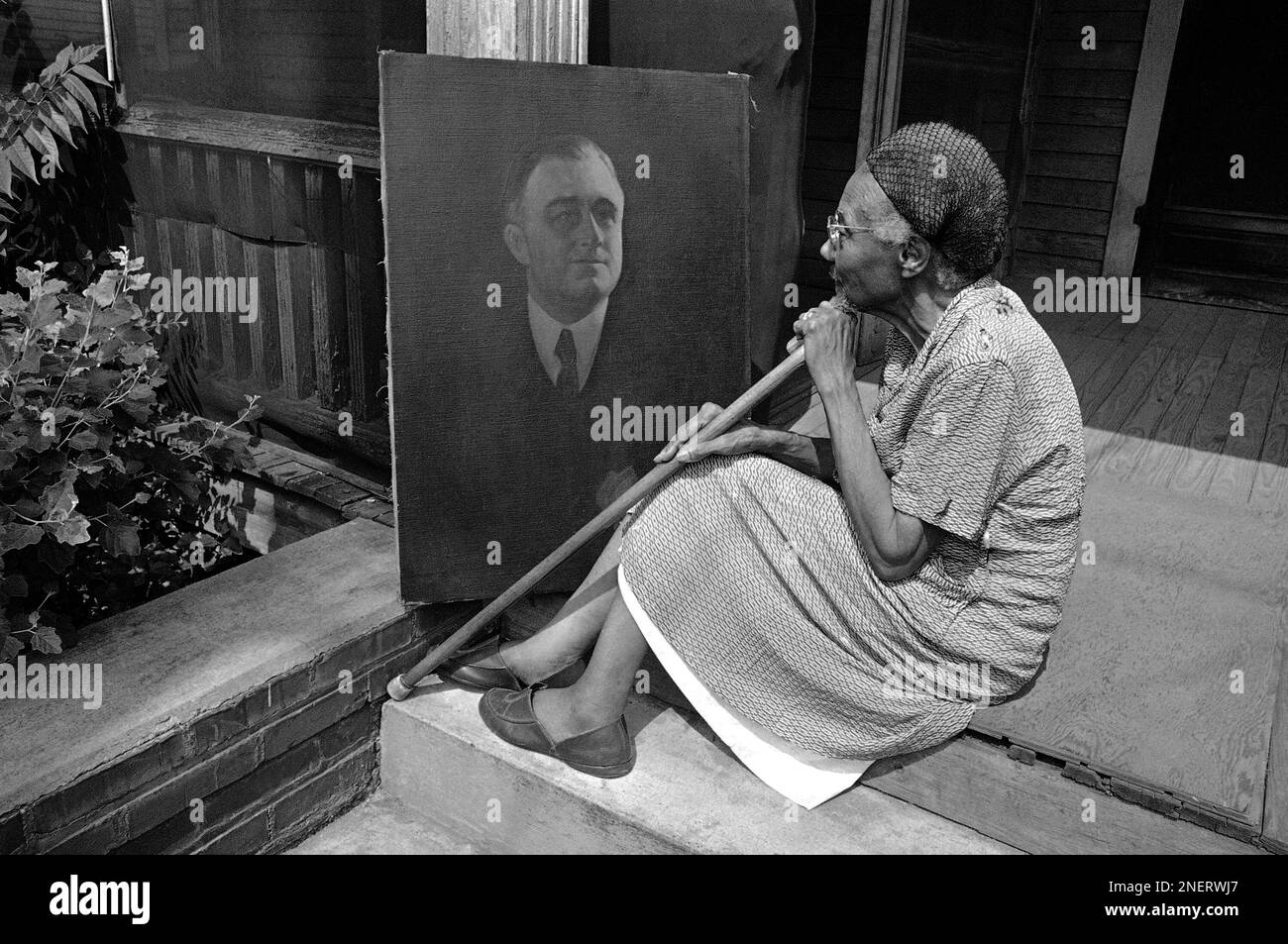 Mrs. Lizzie McDuffie, widow of Mr. Irvin H. McDuffie, who was Pres ...