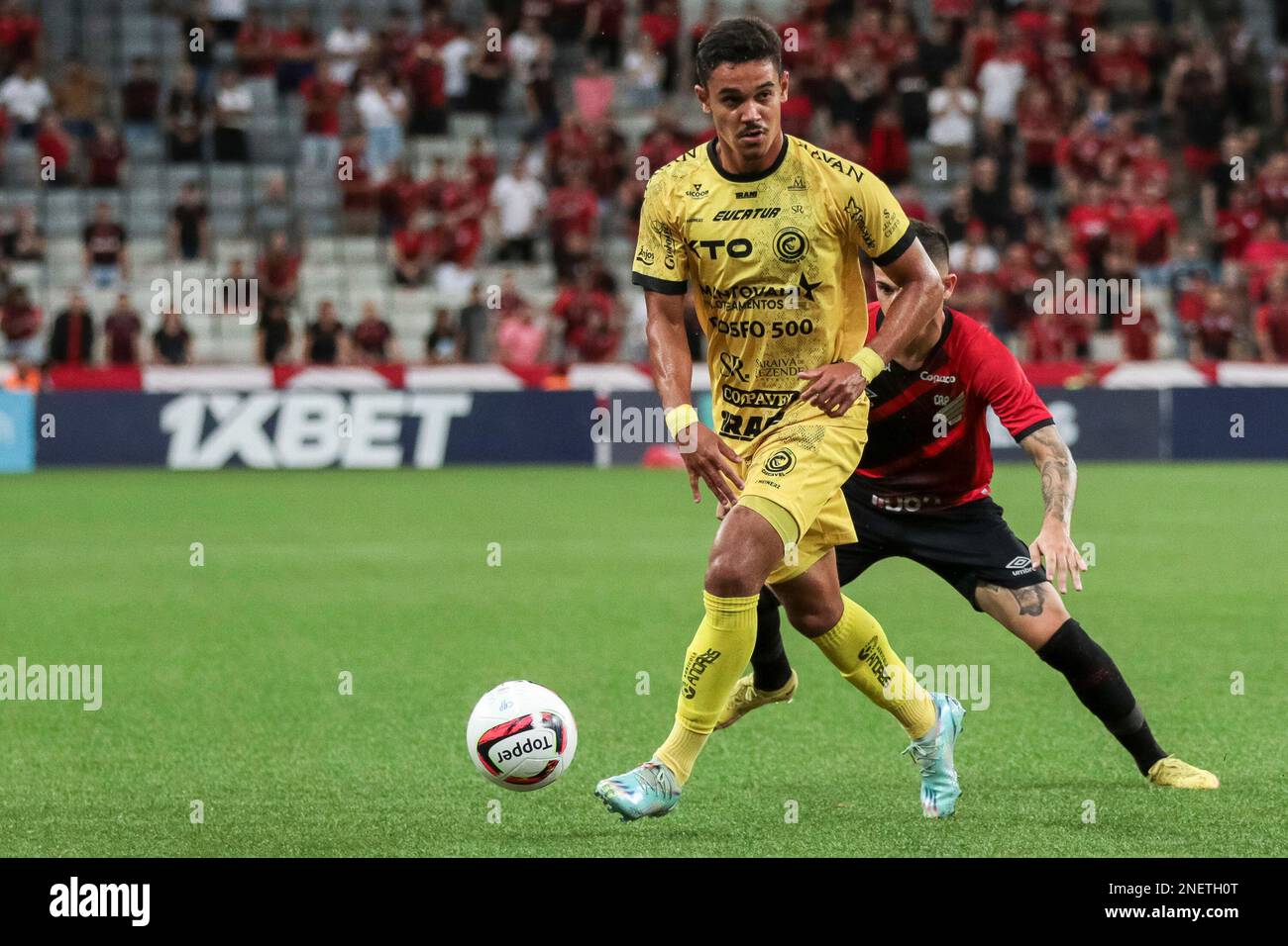PR - Curitiba - 02/16/2023 - PARANAENSE 2023, ATHLETICO X FC CASCAVEL ...