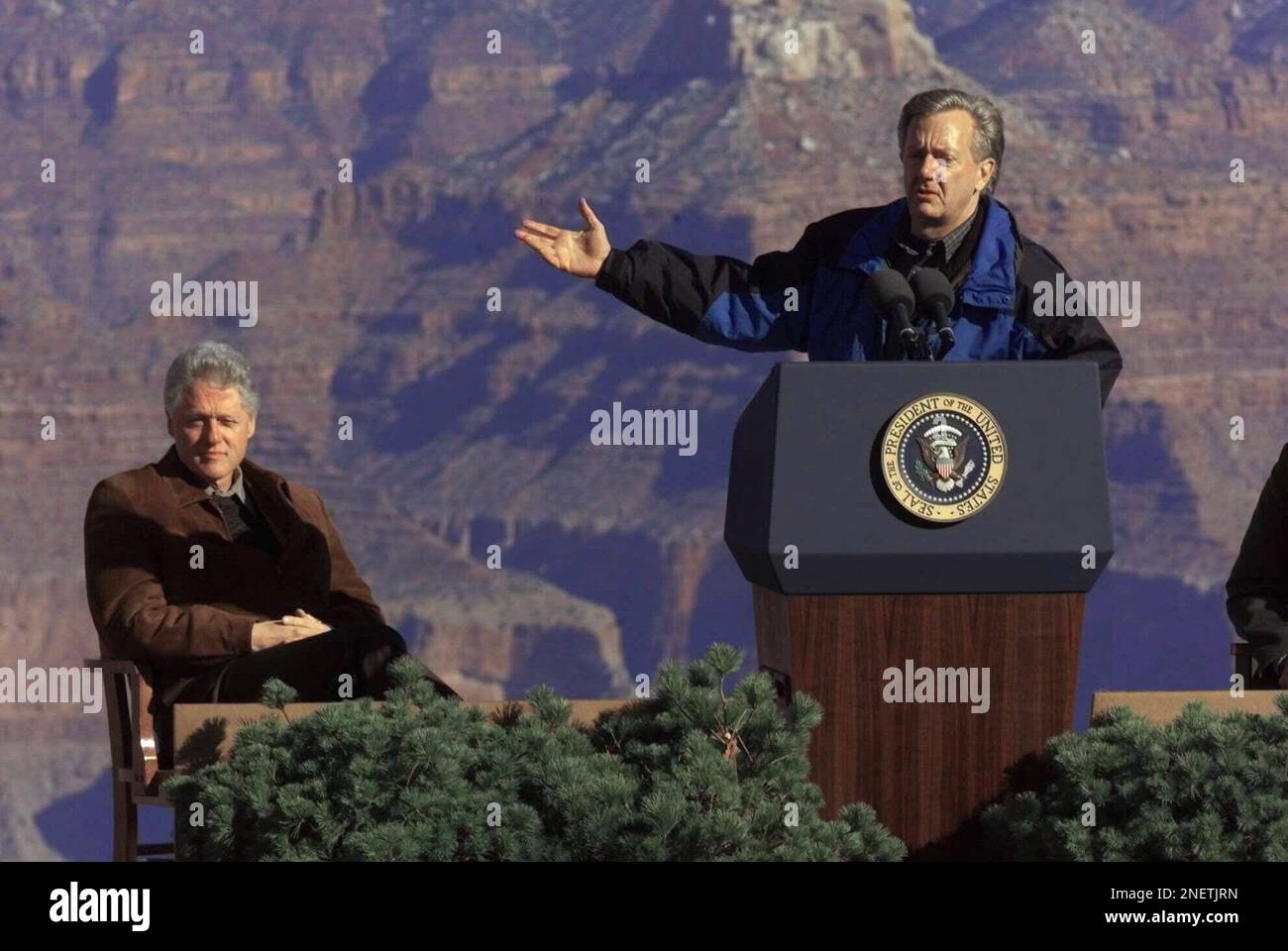 ADVANCE FOR SUNDAY, AUG. 6--FILE--President Clinton listens as ...