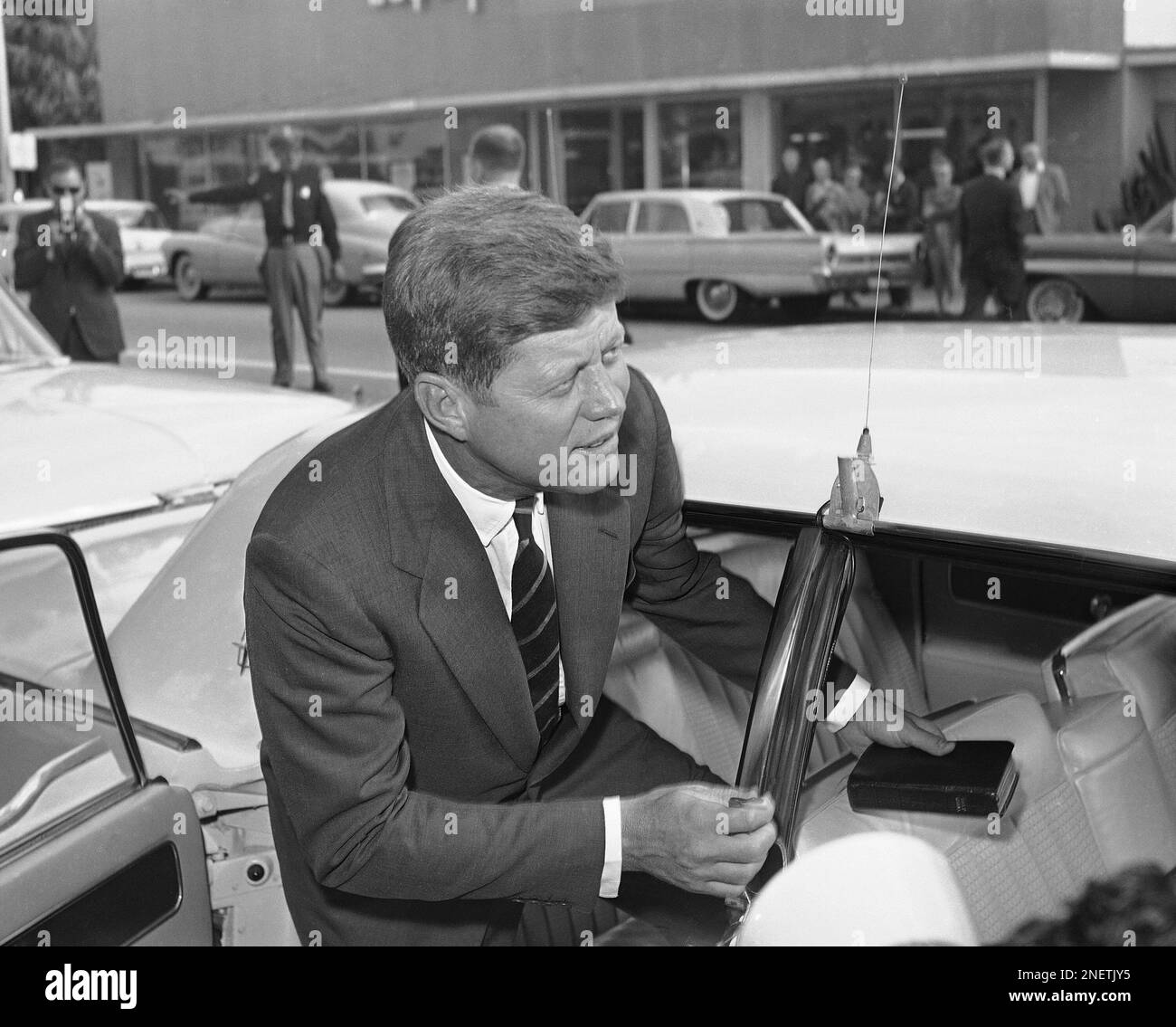 Clutching a prayer book in his left hand, President-elect John F ...