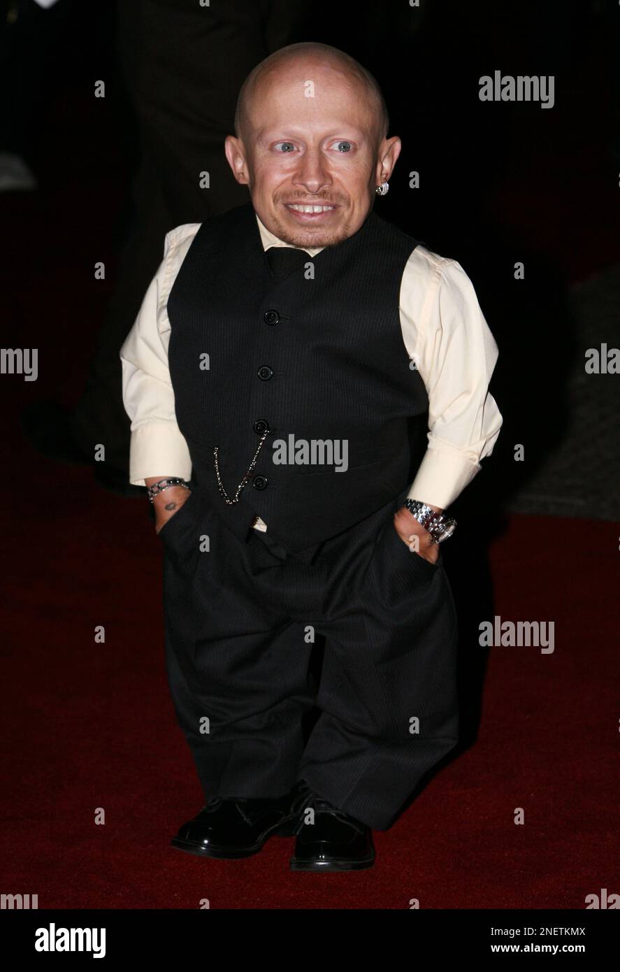 American actor Verne Troyer arrives at the premiere of the film The ...