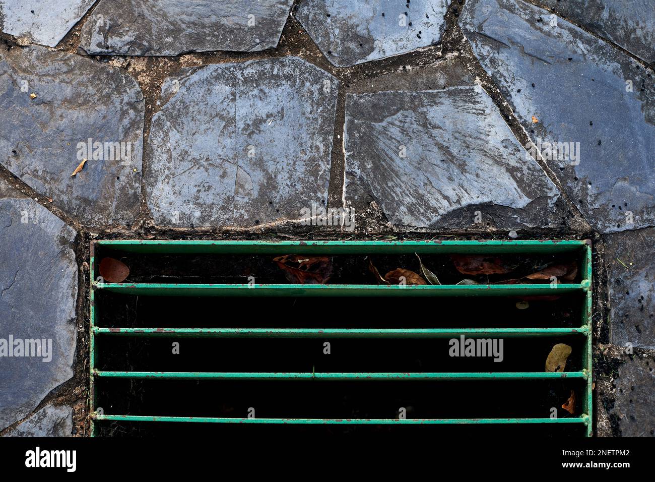 Gutter rail hi-res stock photography and images - Alamy