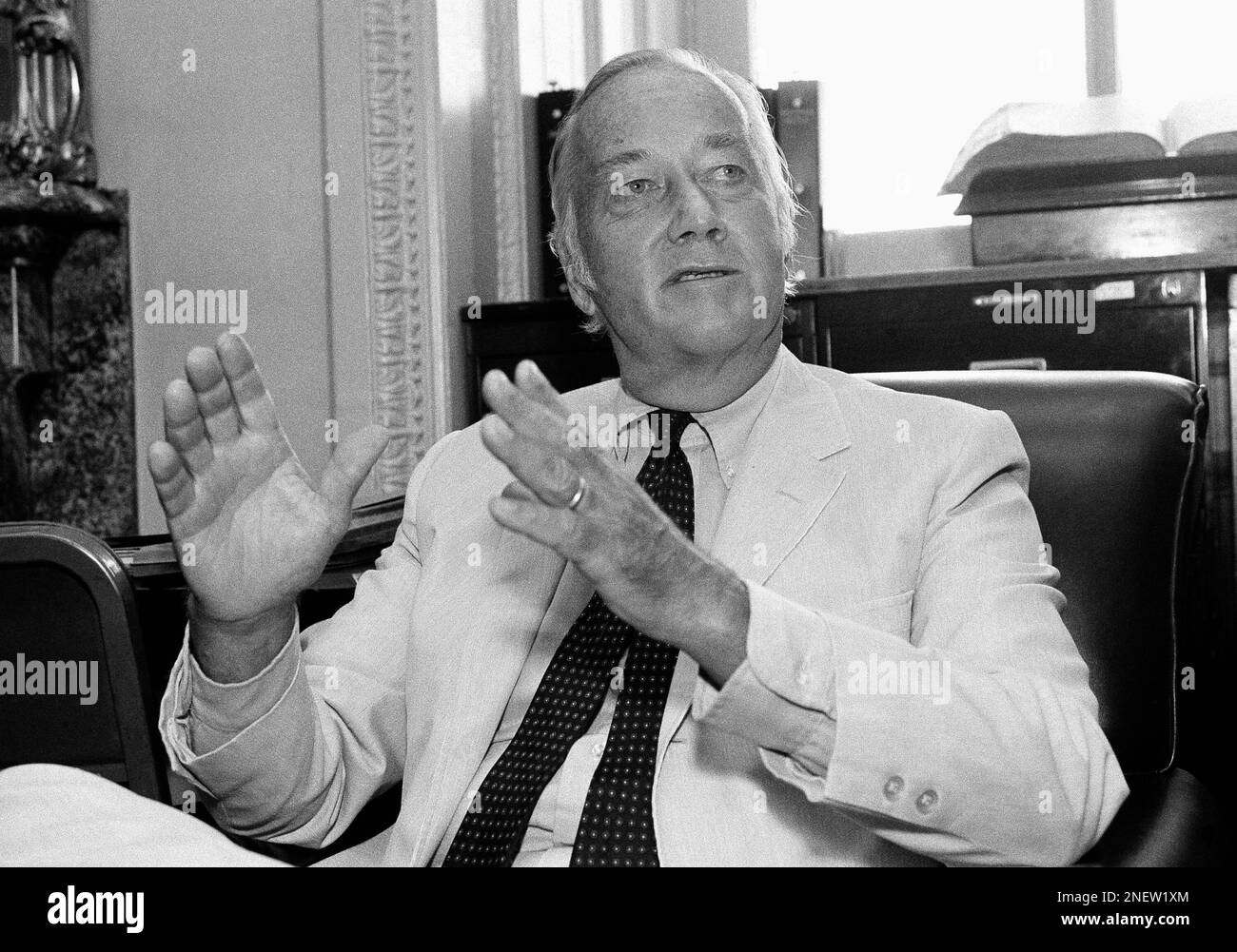 Sen. Charles McC. Mathias, R-Md. holds a Capitol Hill news conference ...