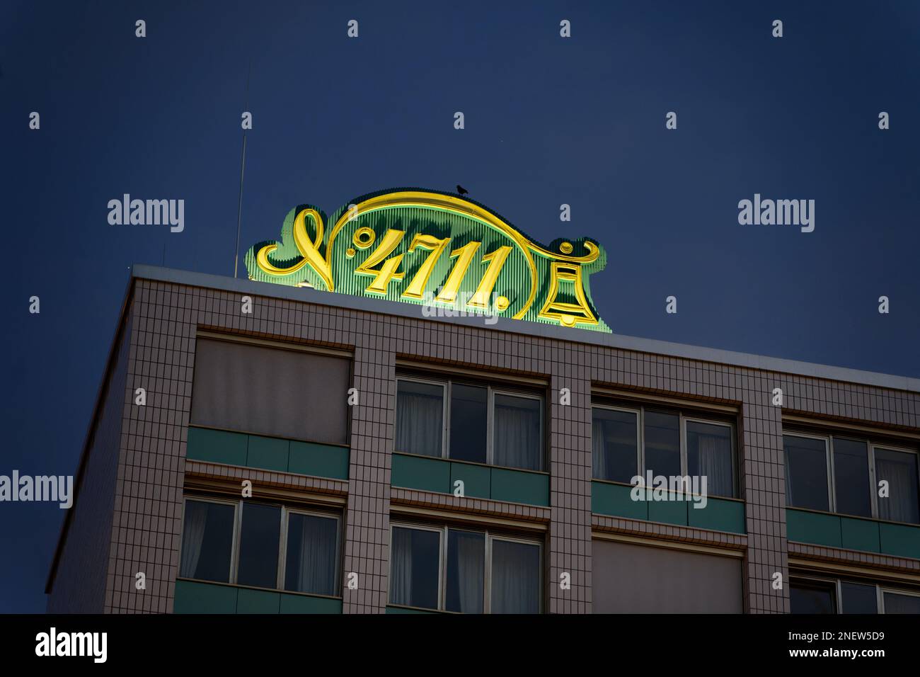 Eau de cologne hi-res stock photography and images - Alamy