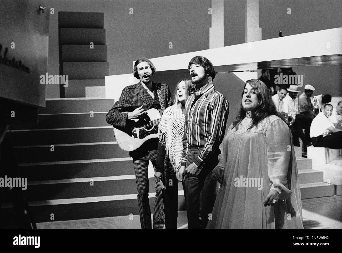 The folk group The Mamas and the Papas perform, date and location ...