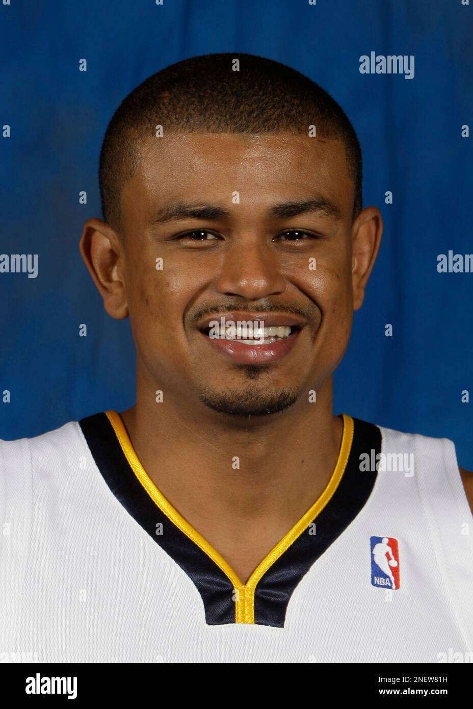Indiana Pacers guard Earl Watson (2)poses during the NBA team's media ...