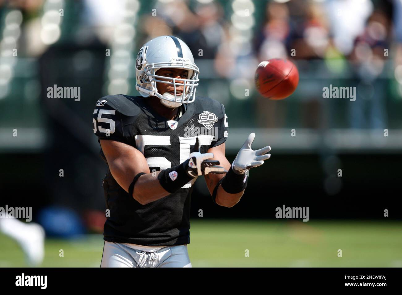 Oakland Raiders linebacker Jon Alston (55) practices before an NFL ...