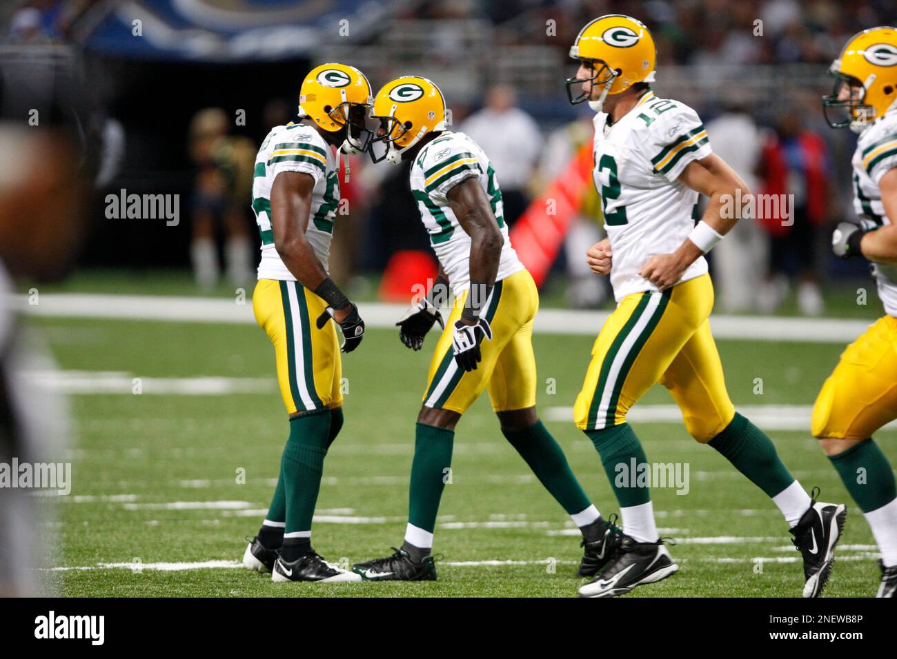 Green Bay Packers wide receiver Greg Jennings, left, celebrates with ...