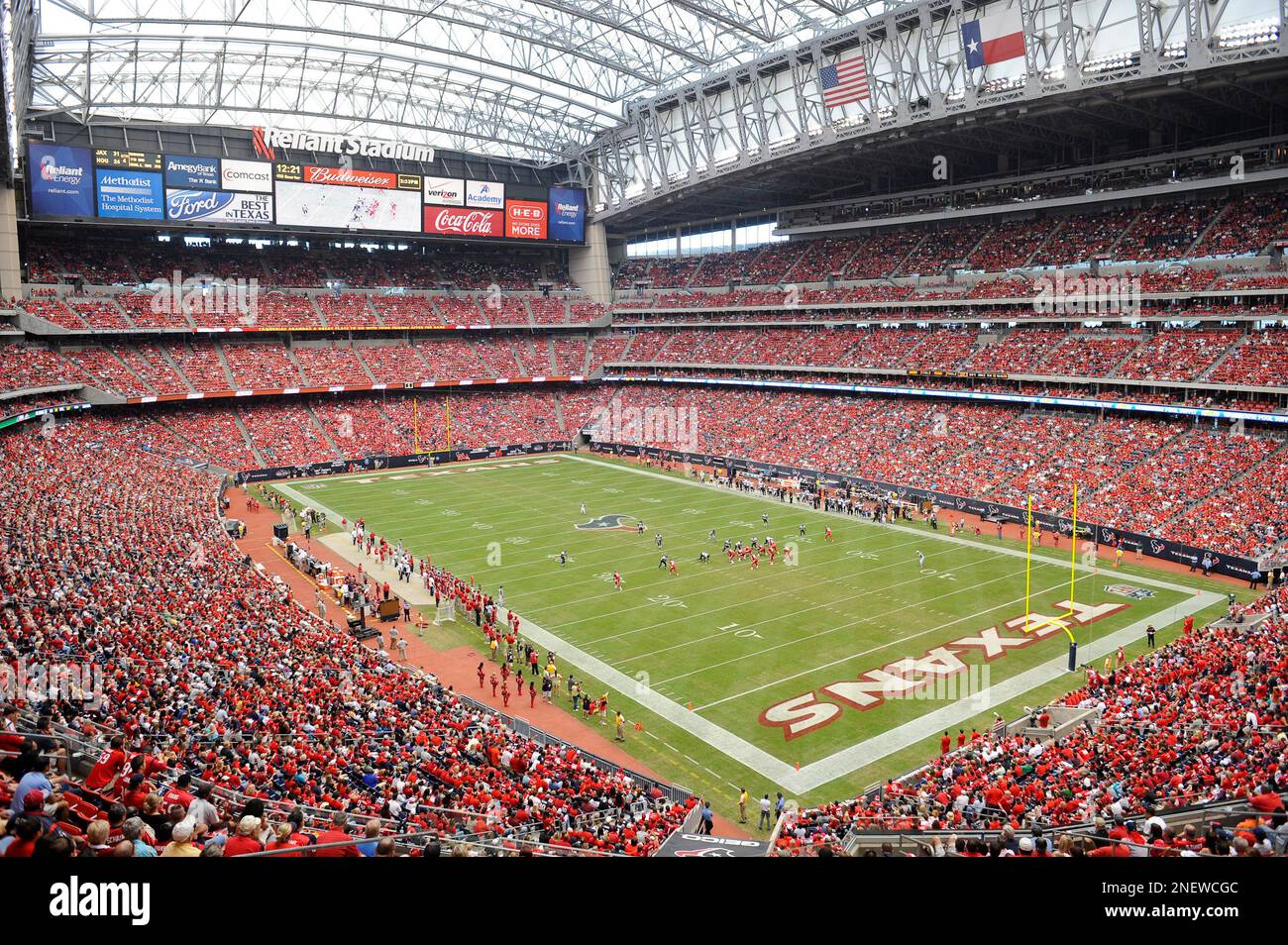 The Houston Texans play the Jacksonville Jaguars during the fourth ...