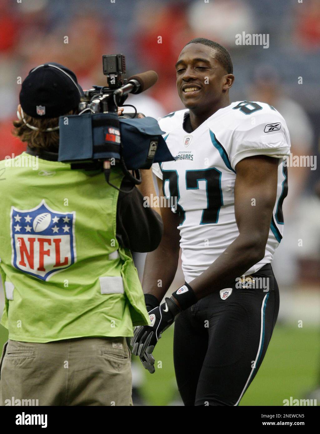 Jacksonville Jaguars wide receiver Jarett Dillard (87) during pregame ...