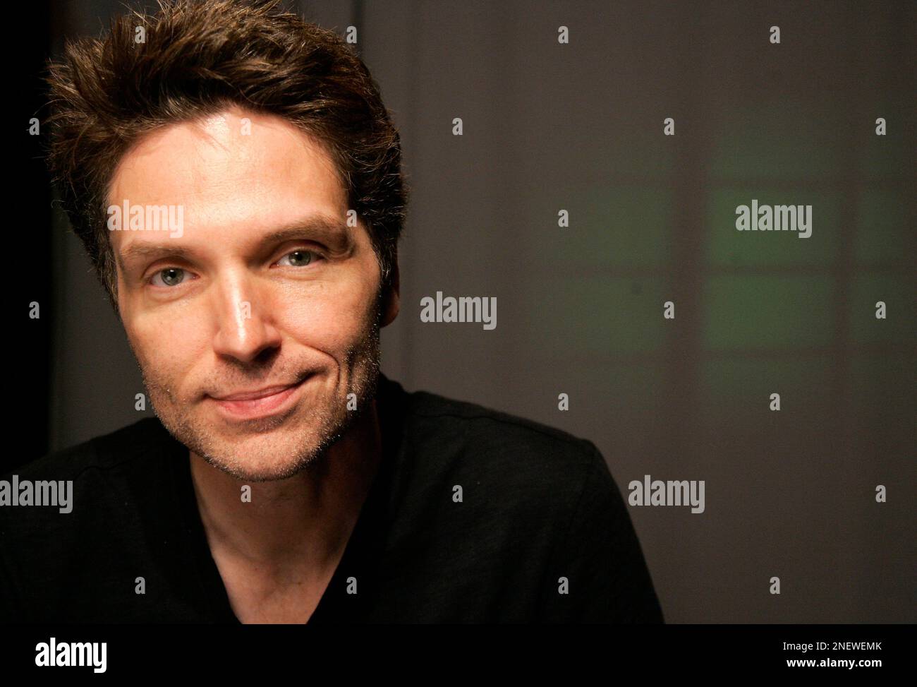 Recording artist Richard Marx poses for a portrait in New York, Friday, Sept. 25, 2009. (AP ...