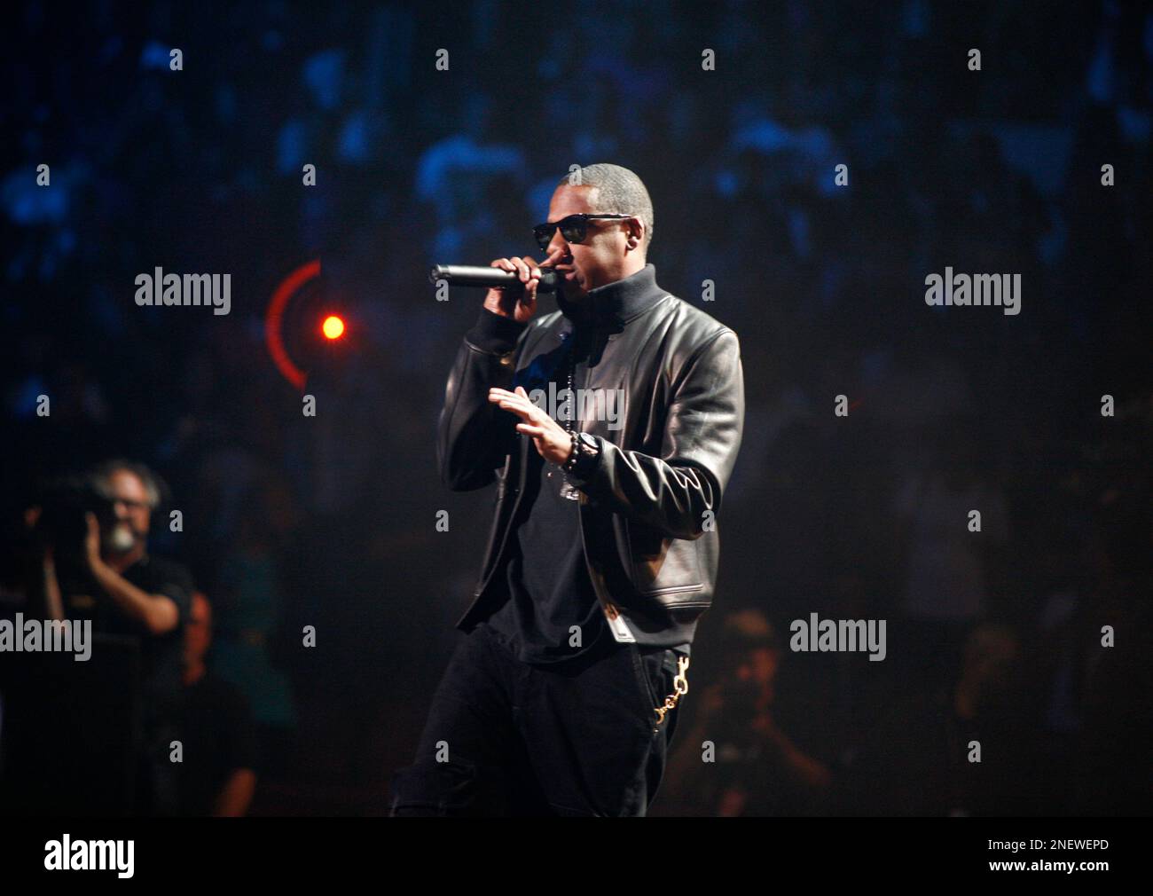 Rapper Shawn "JAY-Z" Carter performs at the 'Answer The Call' concert ...