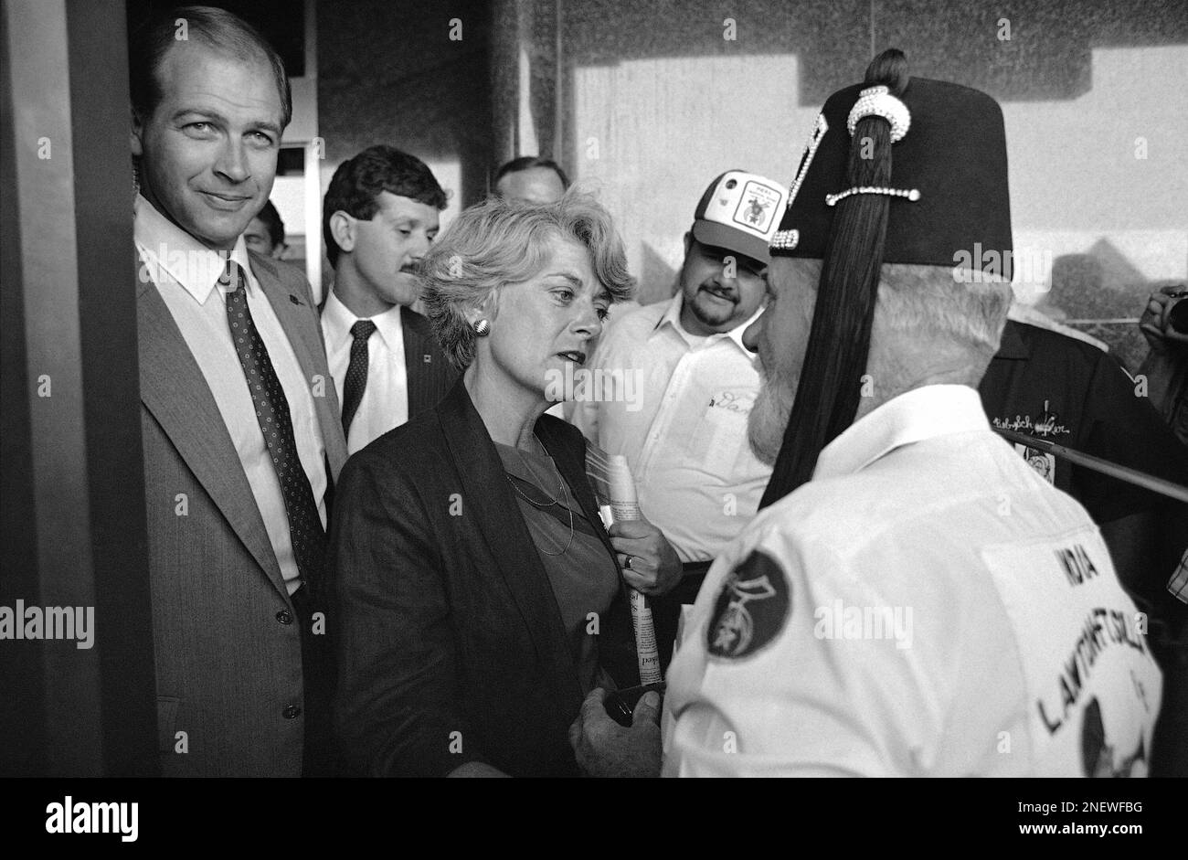 Democratic vice presidential candidate Geraldine Ferraro chats with ...