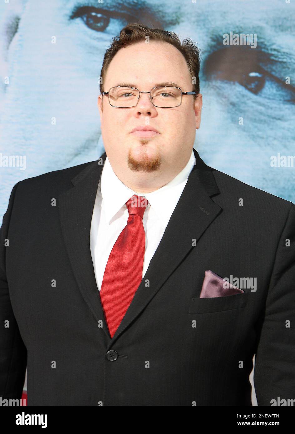 Devin Ratray attends the world premiere of Surrogates at the El Capitan ...