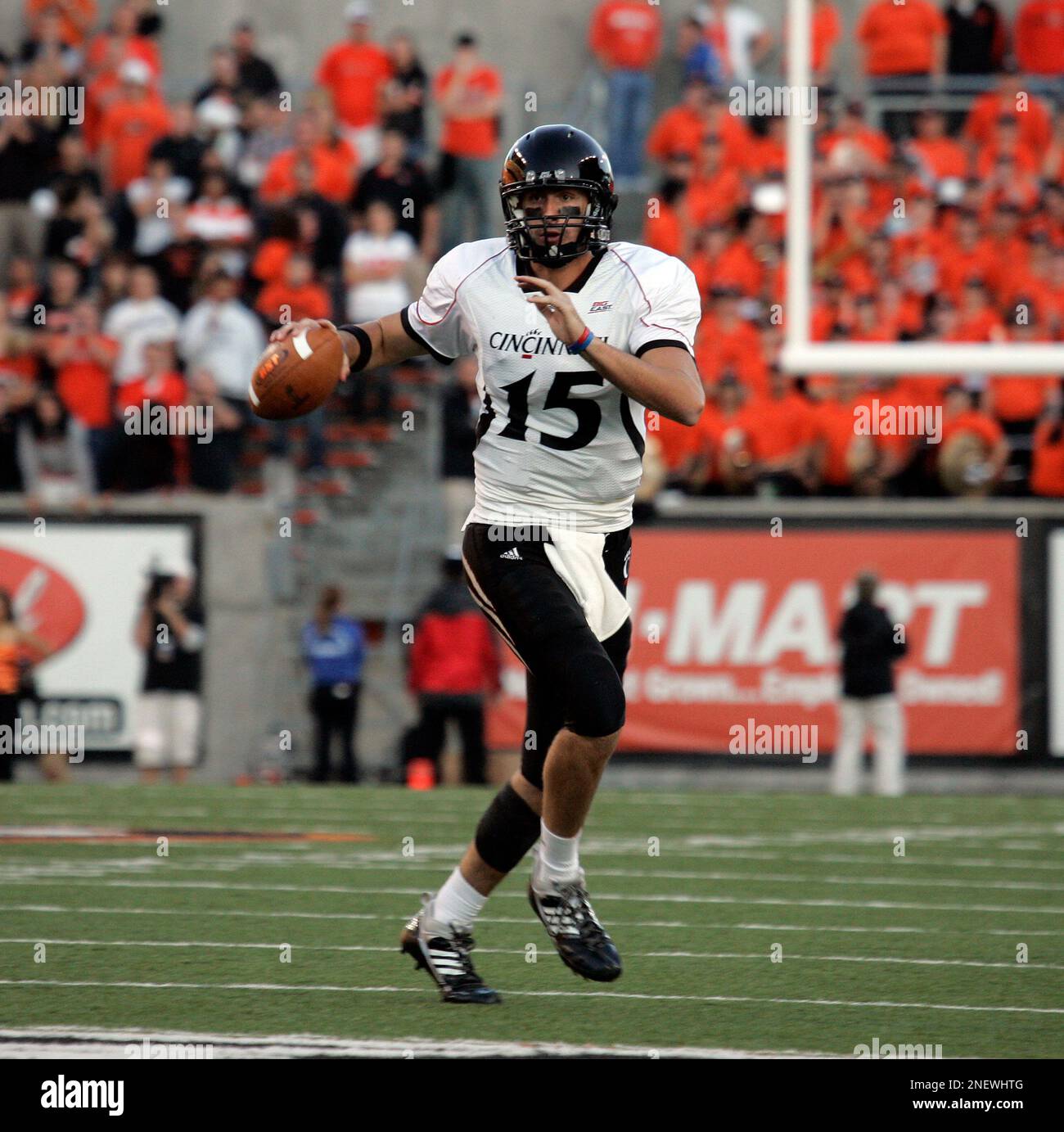 Cincinnati quarterback Tony Pike looks for receivers during the first ...
